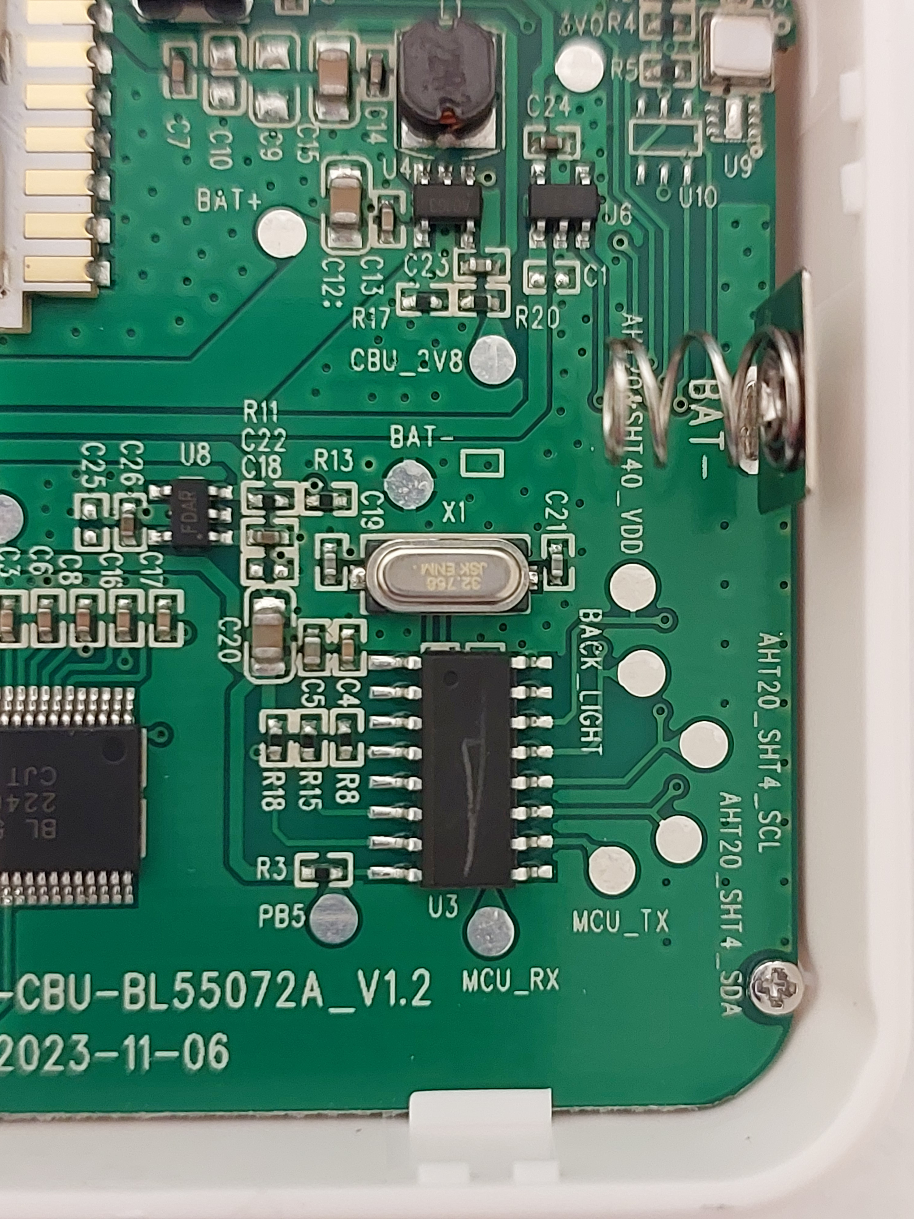 [BK7231N ] Teardown of TH08 LCD Calendar/clock/temperature/humidity ...