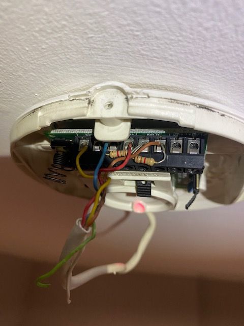 [Rozwiązano] Uzbrajanie i rozbrajanie systemu alarmowego Satel CA10 po ...