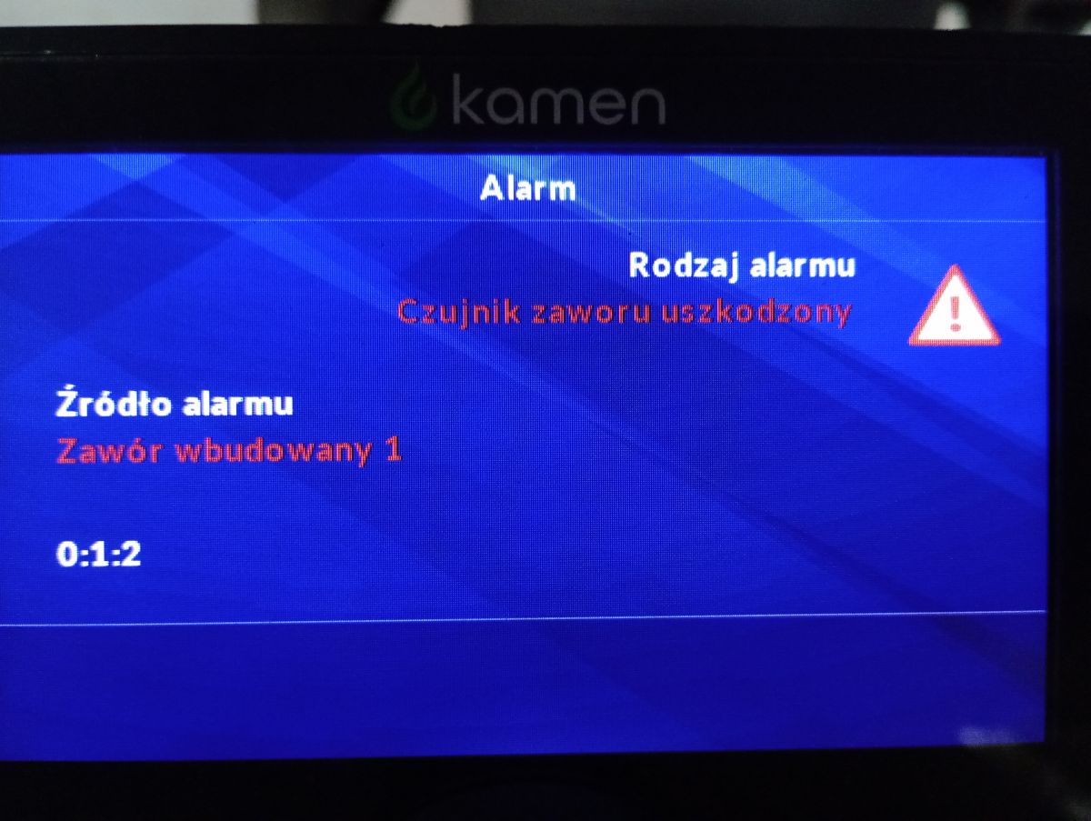 Uszkodzony czujnik zaworu wbudowanego w sterowniku TECH ST-480K ...