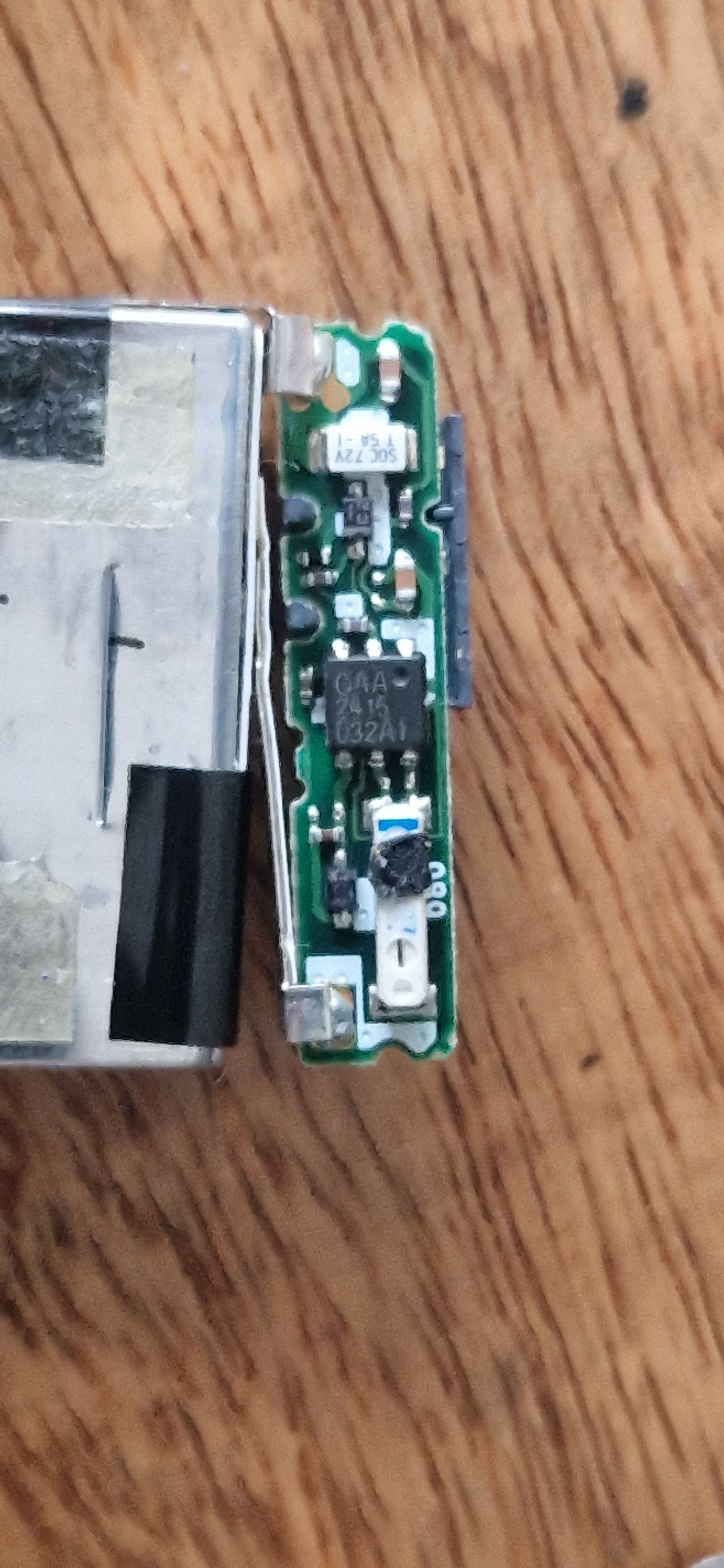 Uruchomienie Sony cmd j6 na baterii z Nokii 9300i - możliwe czy nie?