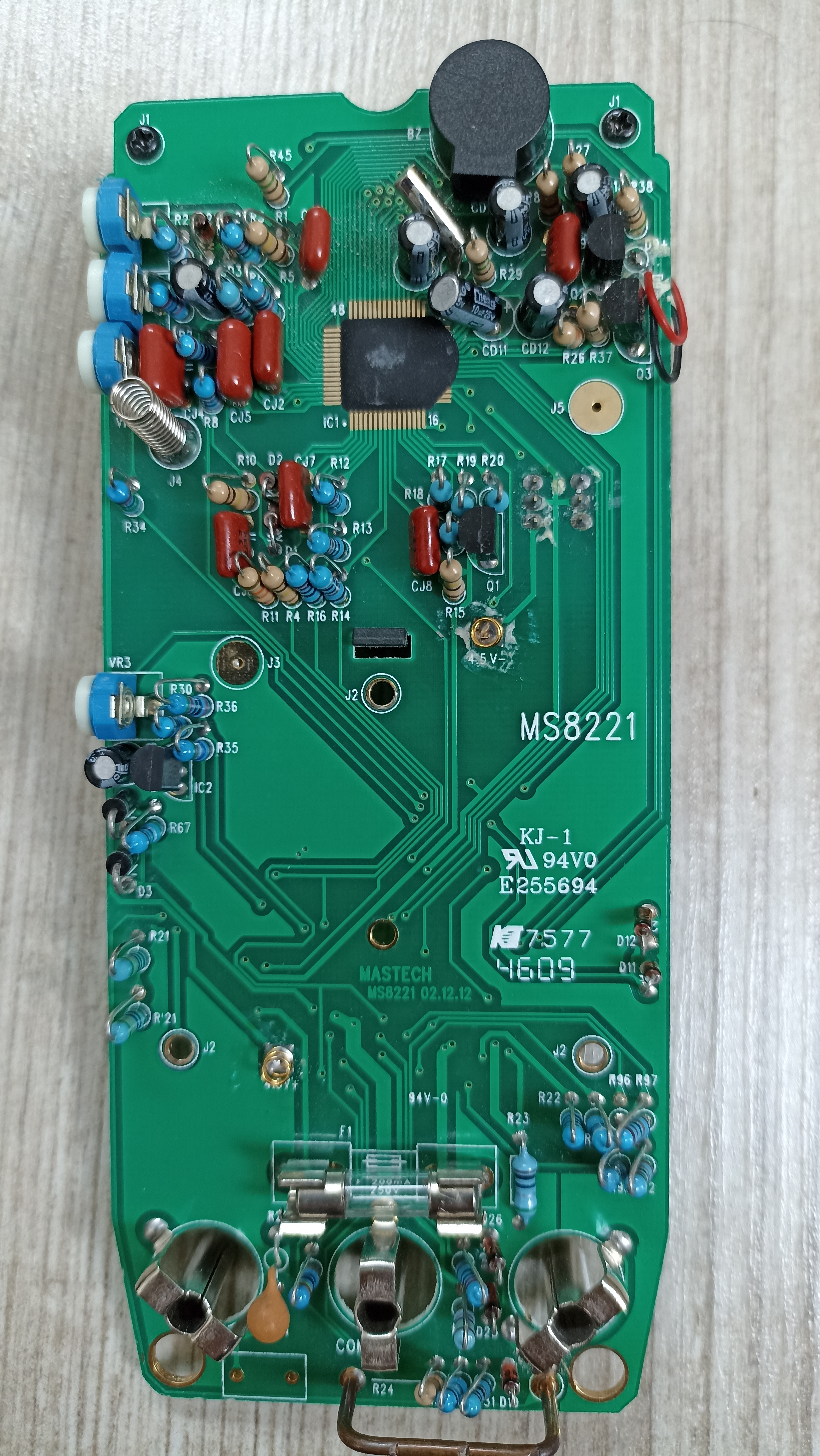[Rozwiązano] Naprawa miernika uniwersalnego Mastech MS8221 po błędnym ...