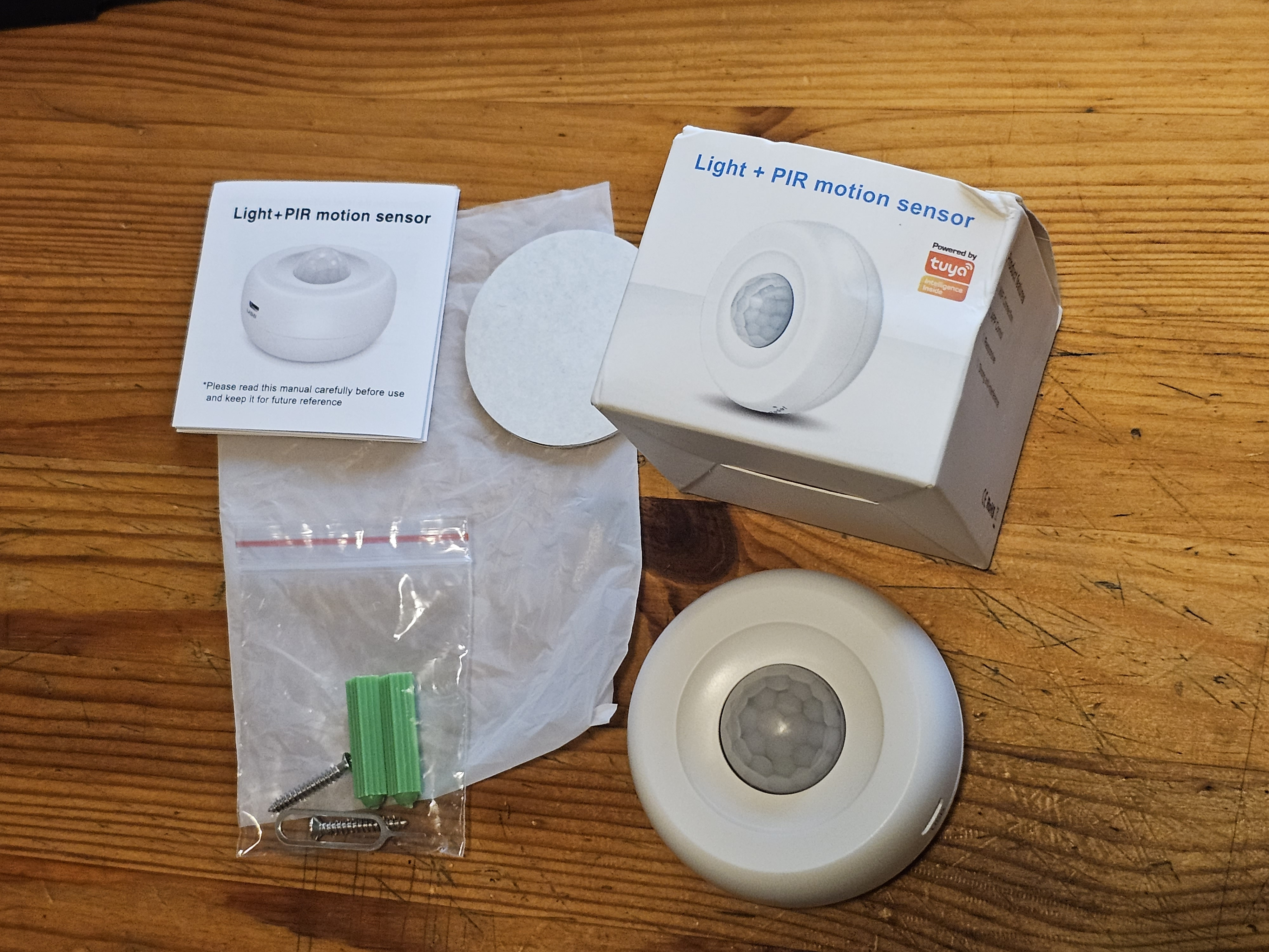 [BK7231N] [CBU] Tuya Light + PIR Motion Sensor (FH_PIR_400A)