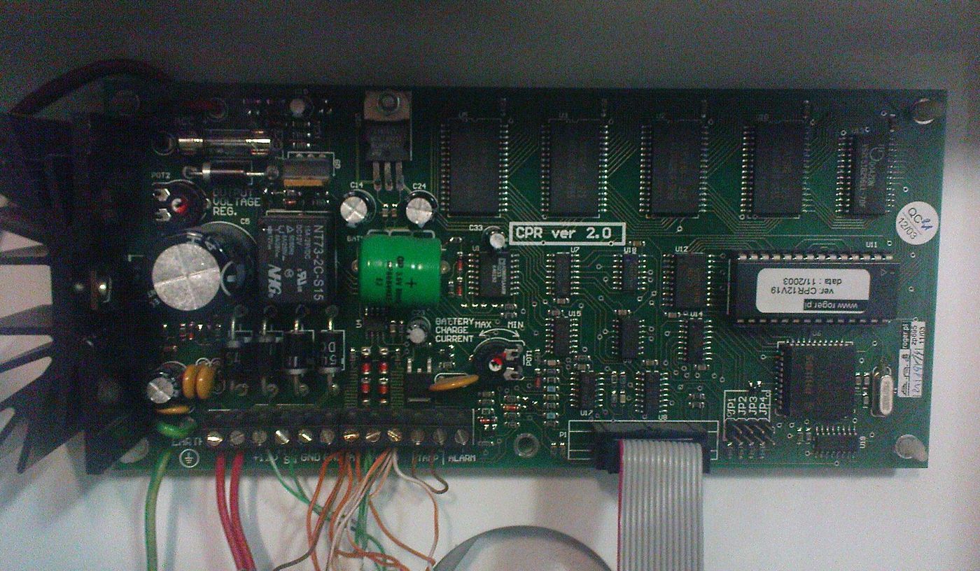 Centrala CPR32-SE Roger - brak połączenia z PR Master, czerwona dioda RX