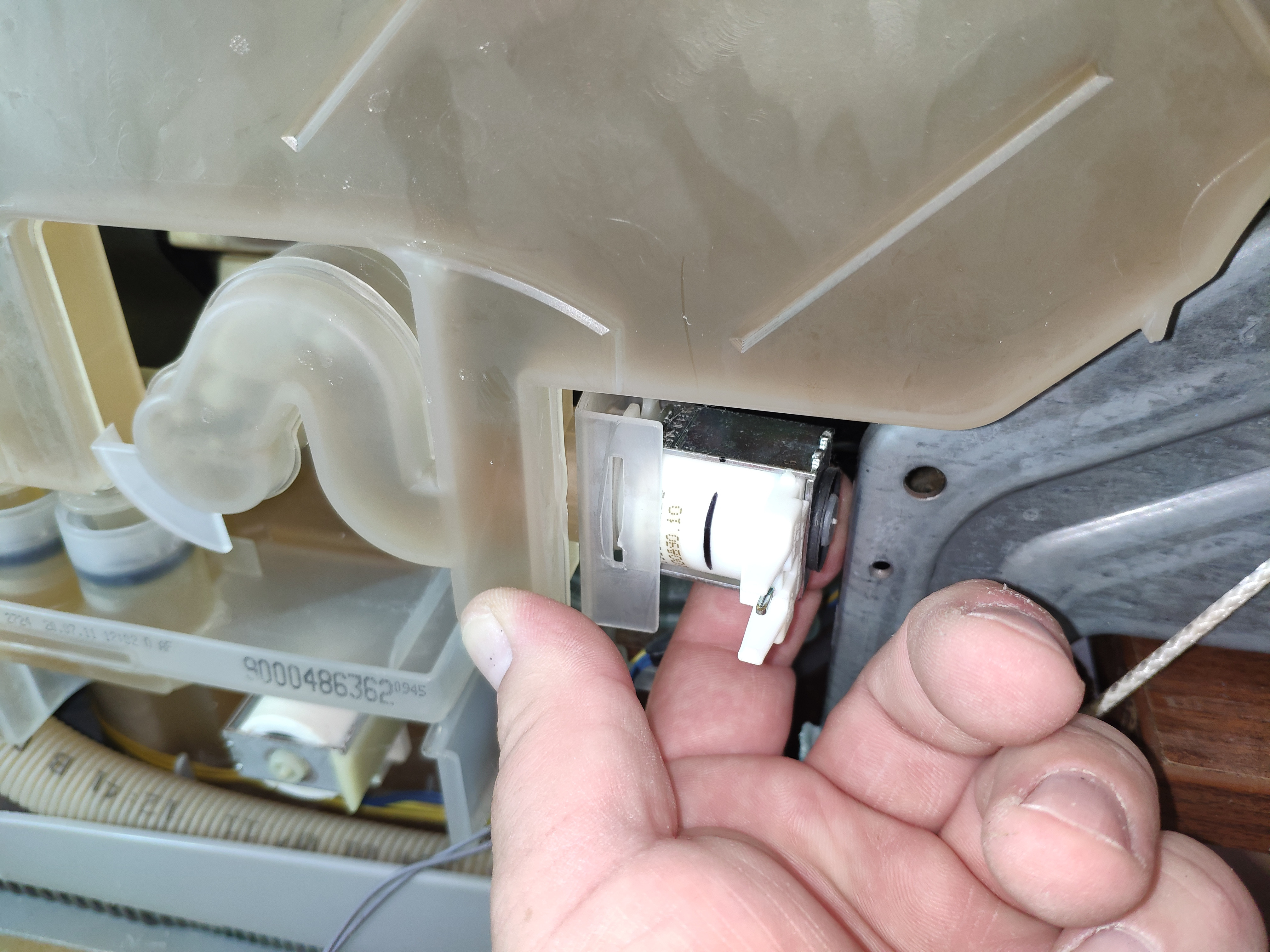 [Rozwiązano] Bosch SPV53M10EU/01 - na koniec pojawia się błąd E22 - 2