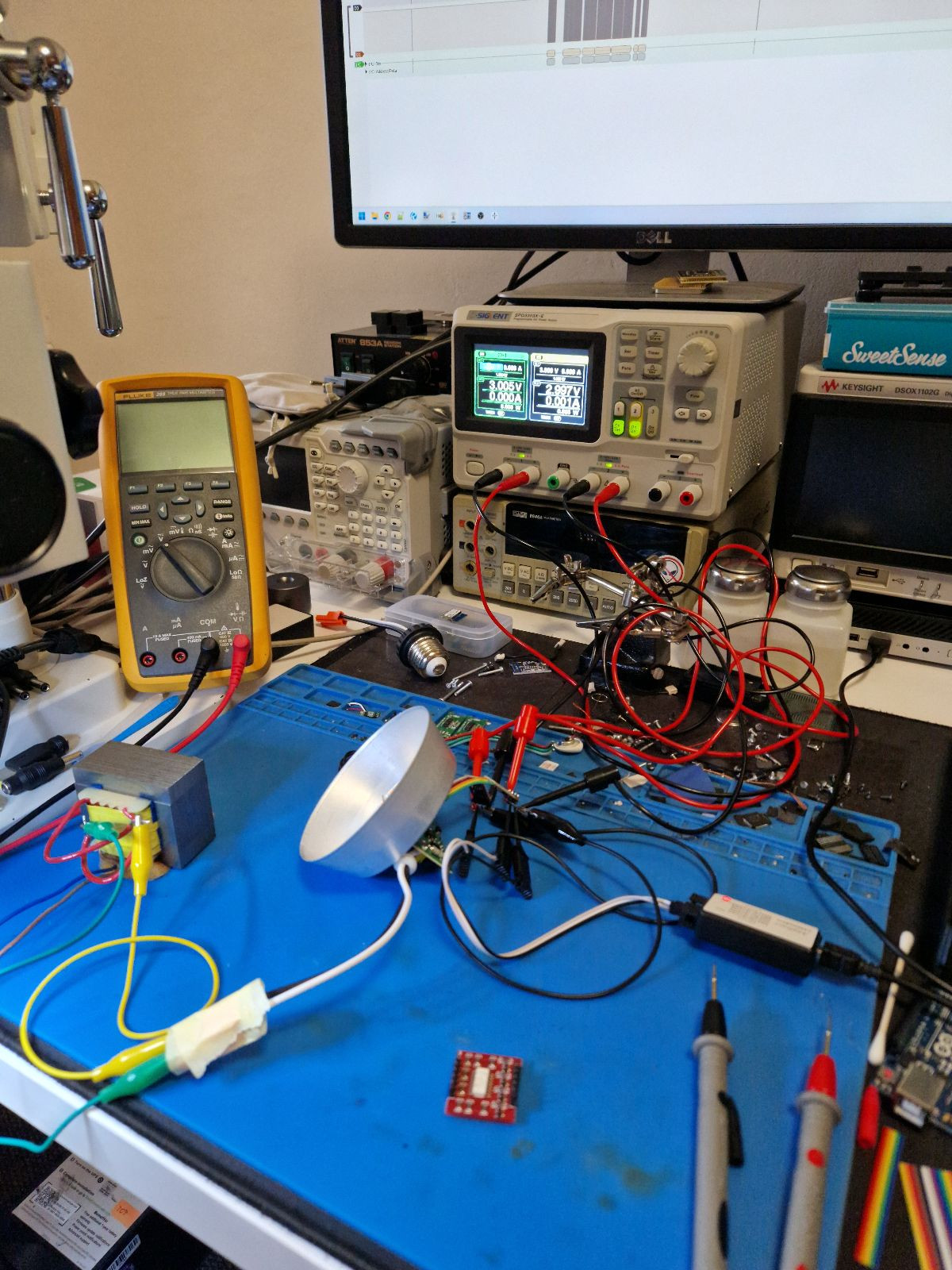 Reverse engineering of an unknown I2C protocol with Sigrok analyzer