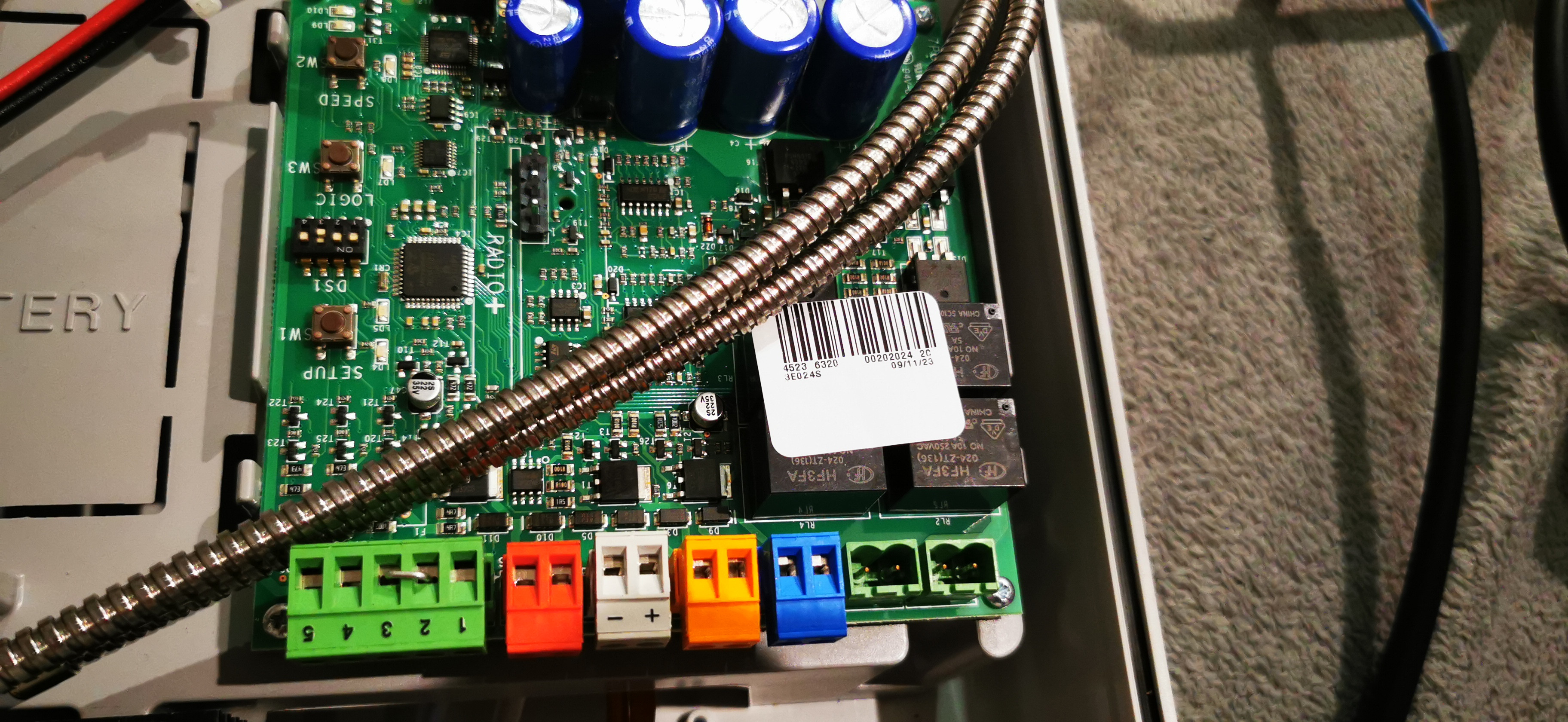 Podłączenie kontaktronów do napędu Faac s418 z centralą E024S i ...