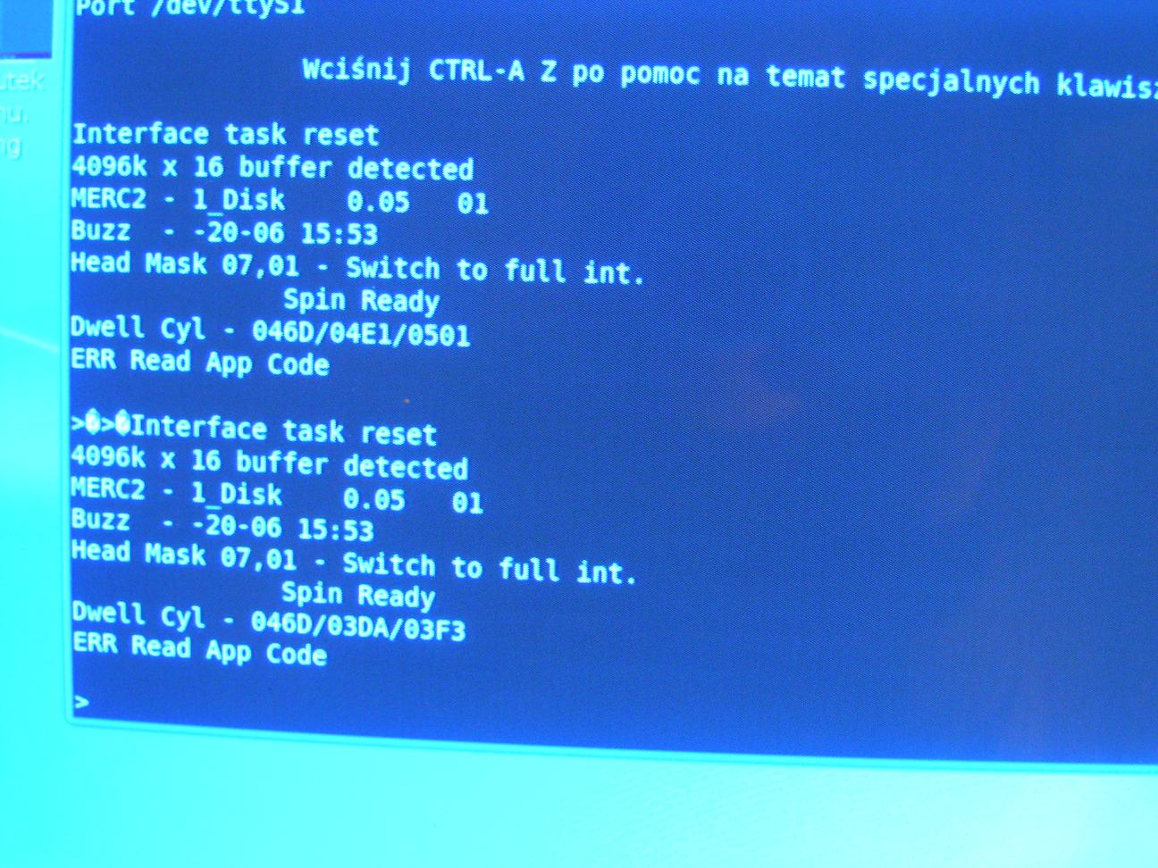 Seagate Momentus 5400.2 ST98823A - uszkodzony ROM na PCB