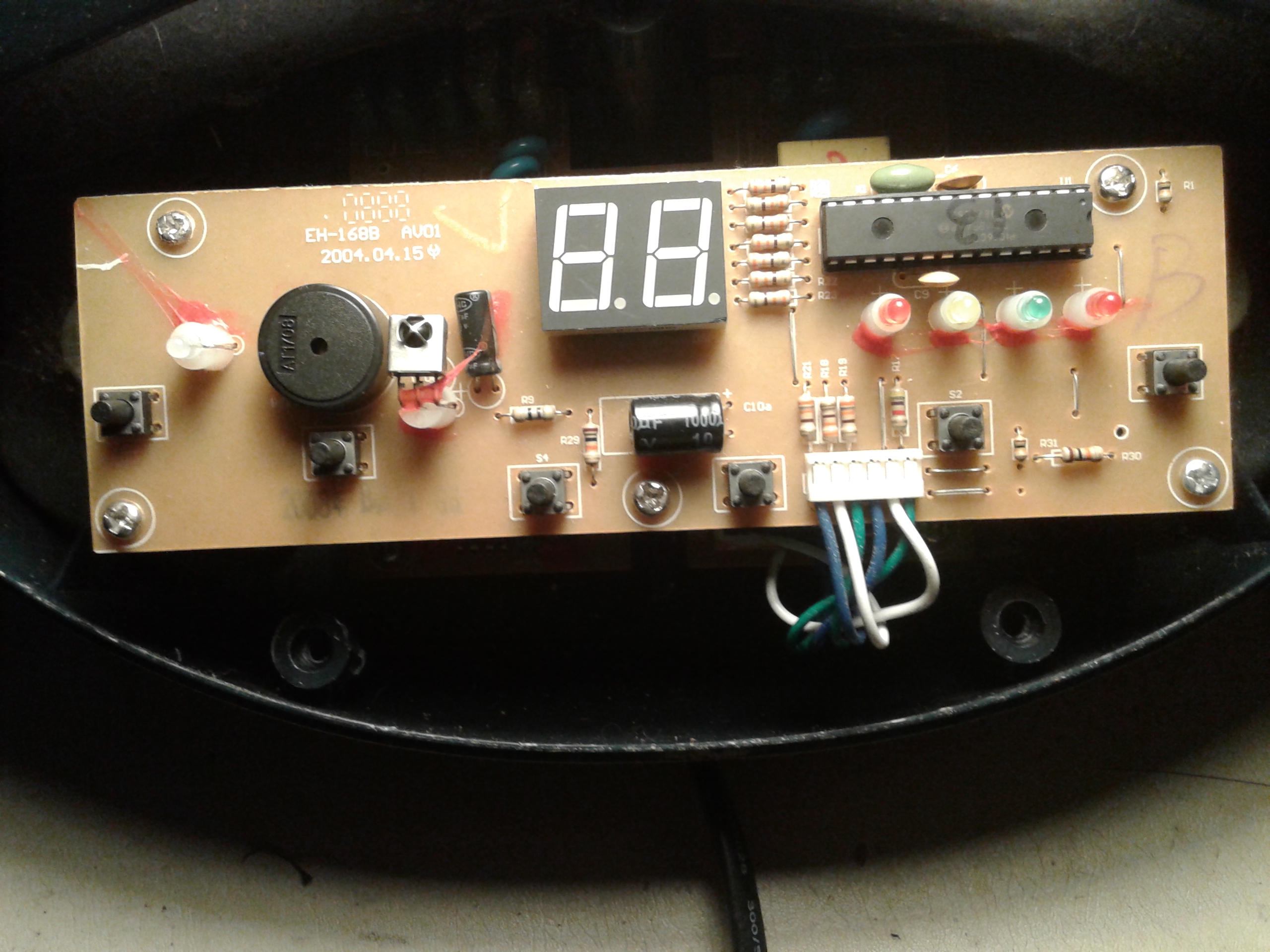 Masażer EH-168B - Uszkodzony mikro kontroler PIC16C72/041SP