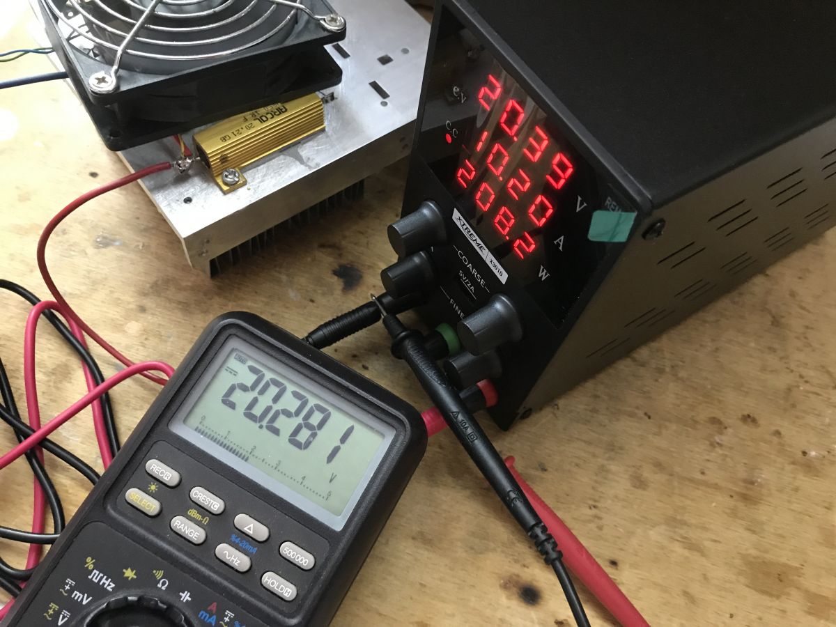 Zasilacz laboratoryjny Xtreme X3010 30V 10A z ograniczeniem prądowym