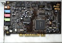 Schemat karty Sound Blaster Audigy EAX Advanced HD - brak kondensatorów