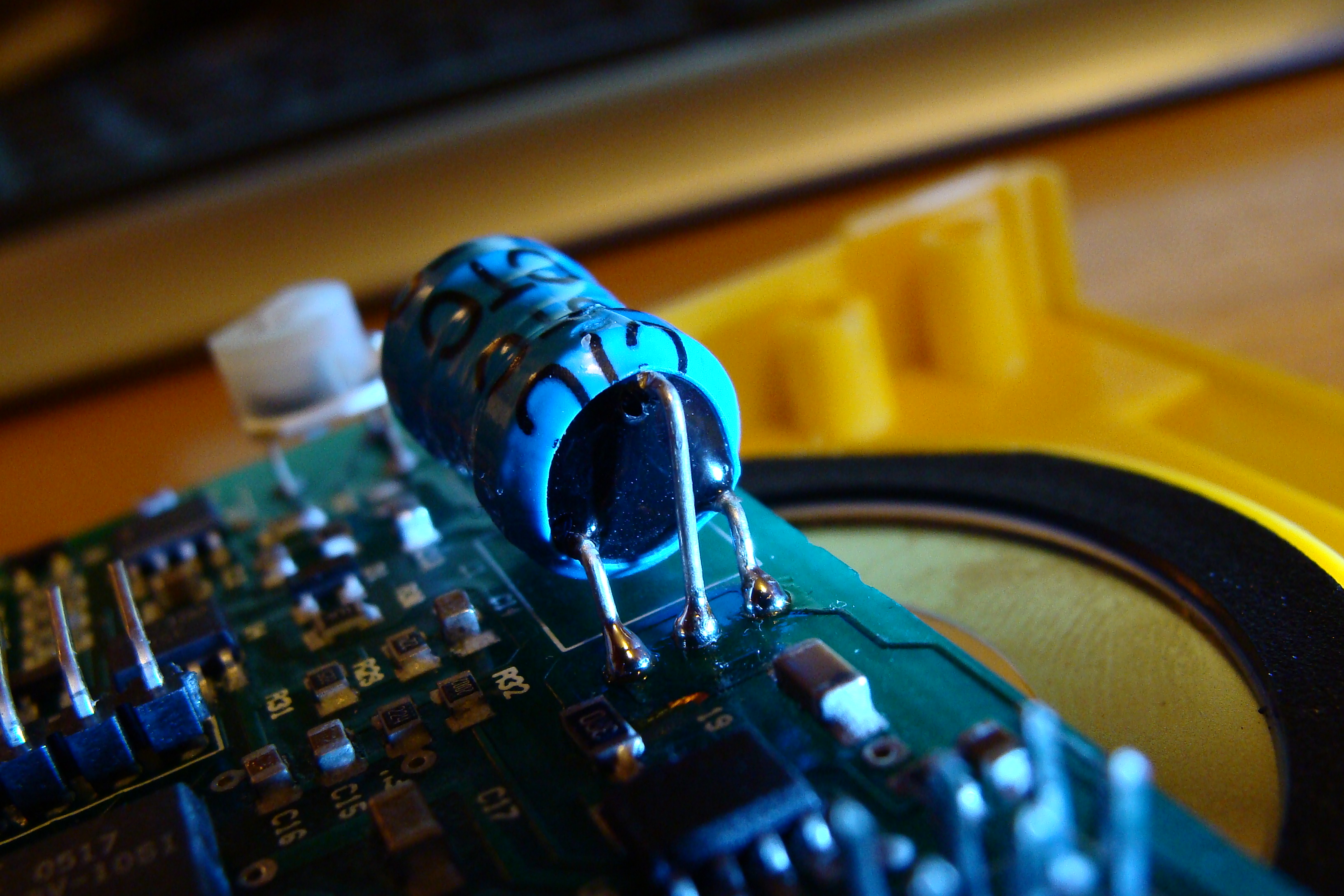 Identyfikacja niebieskiego elementu w Speed Timer 3000 (IPSC ...