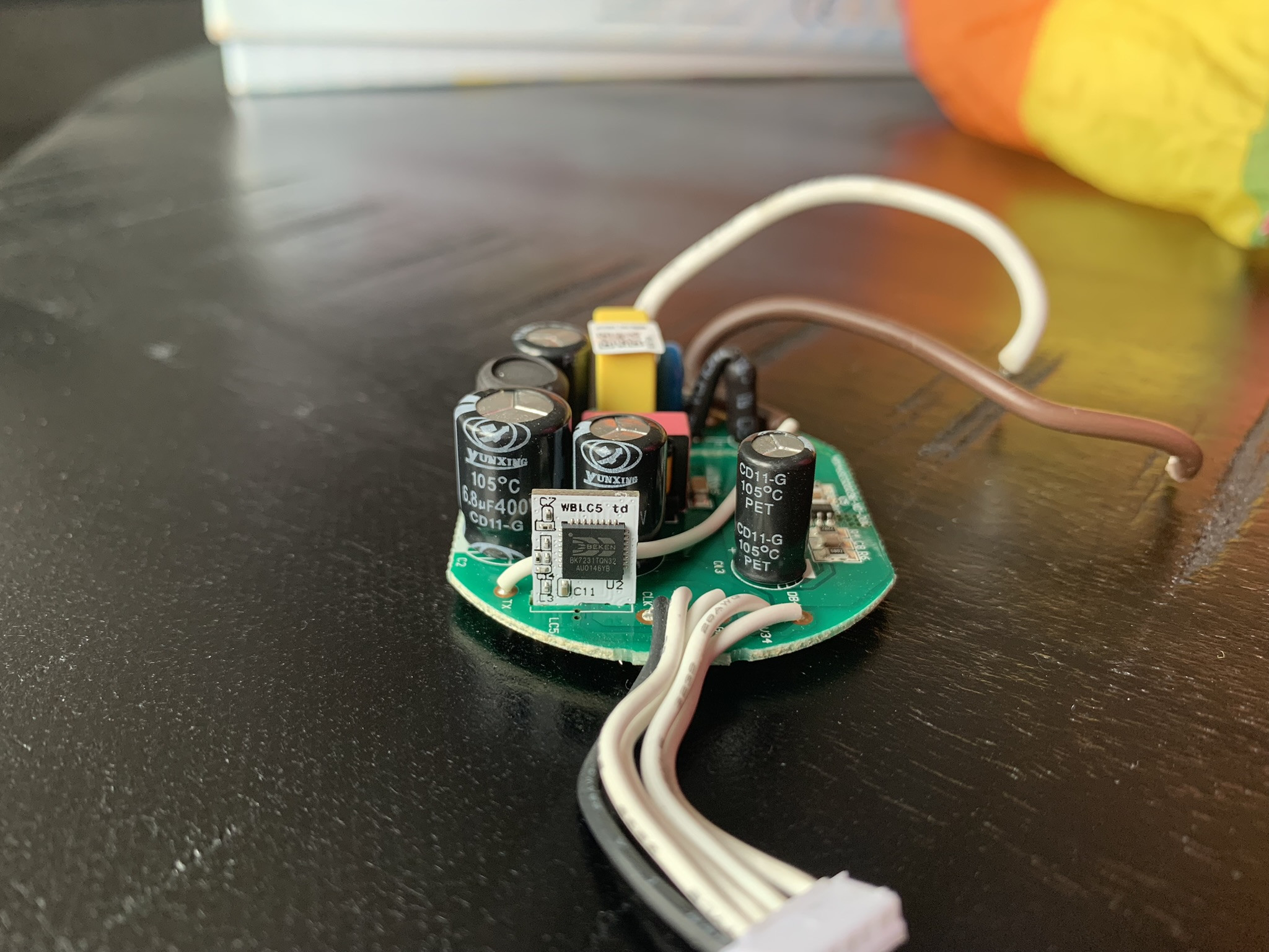 LSC RGB Ceiling Lamp Flashing and Connection to Home Assistant (Tuya ...