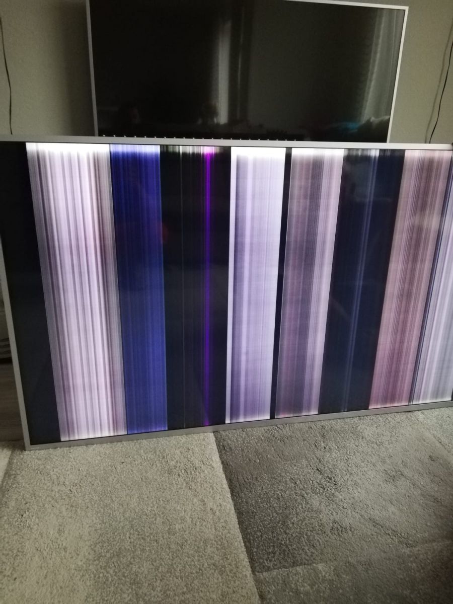 Zakłócenia obrazu w telewizorze Philips 58PUS8545/12 - matryca sprawna