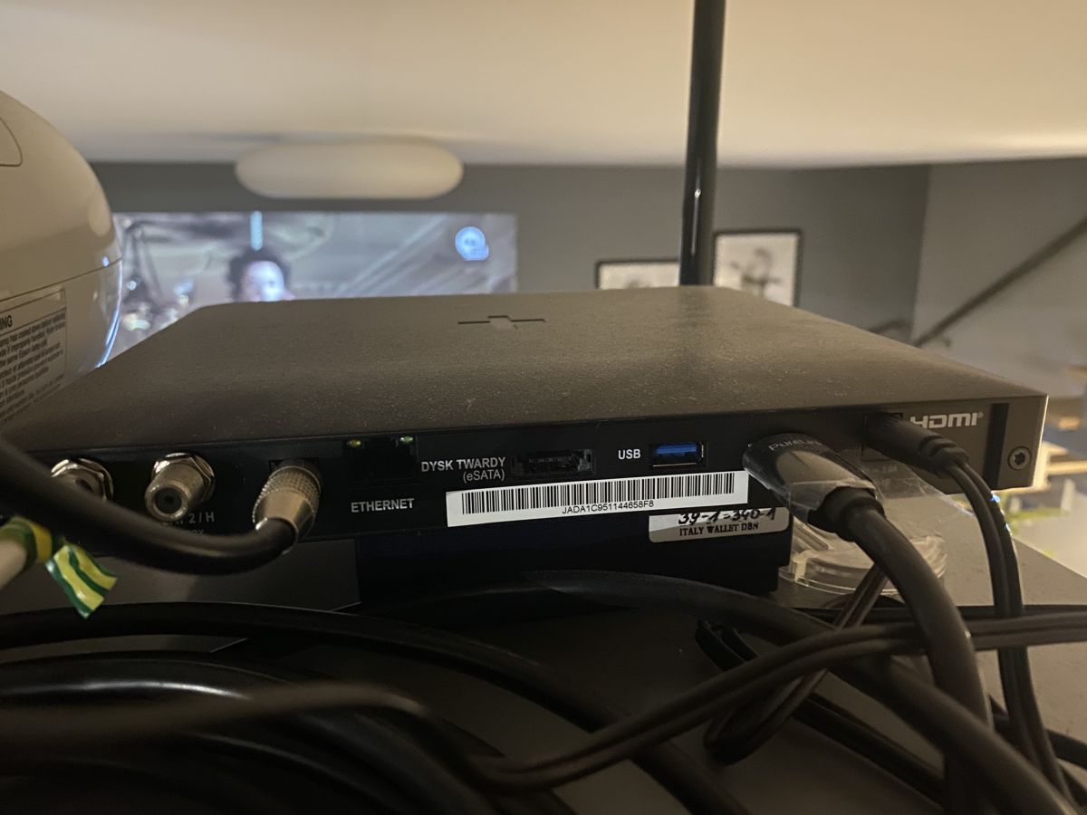 Połączenie audio out-toslink - Jak połączyć wyjście audio mały jack i ...