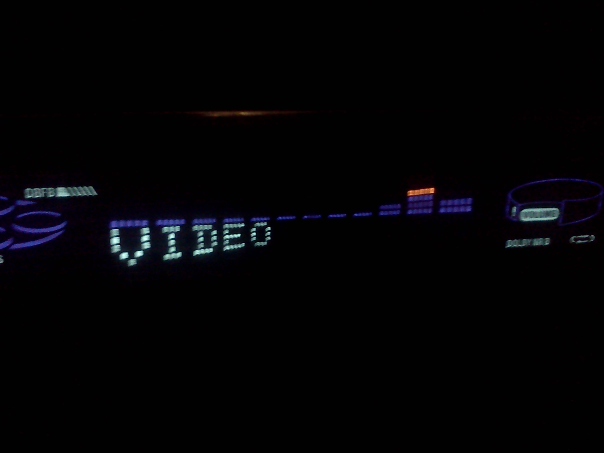 Sony MHC RX90 - jak zlokalizować źródło szumu w głośnikach?