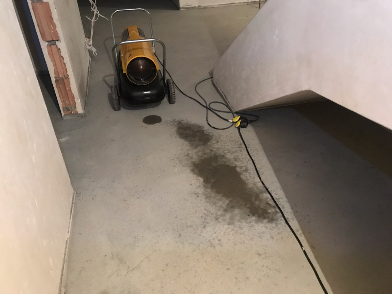 Nagrzewnica Master B100 błąd F1 i wyrzut paliwa po serwisie