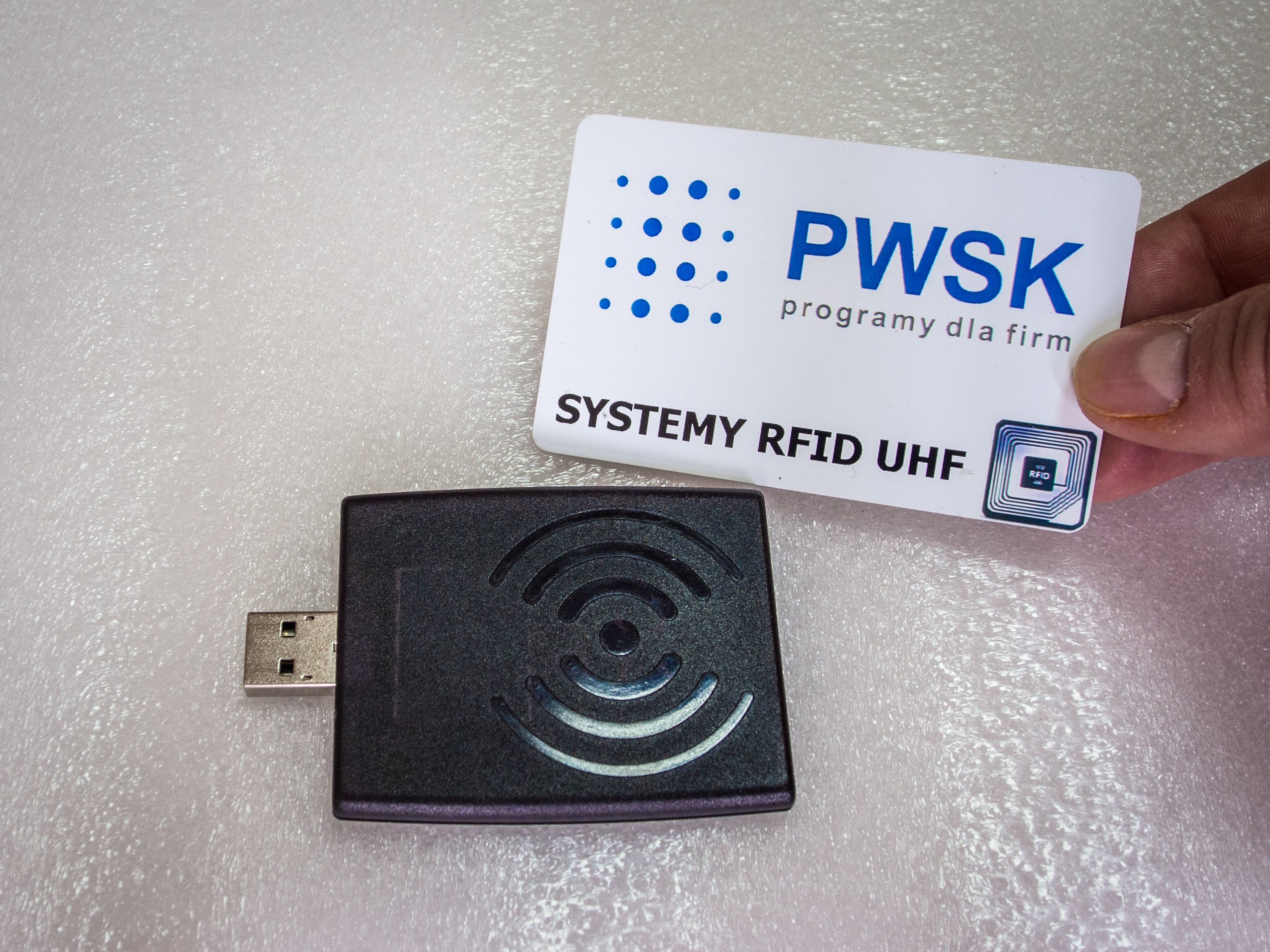 Jakie oprogramowanie RFID do szybkiej inwentaryzacji środków trwałych?