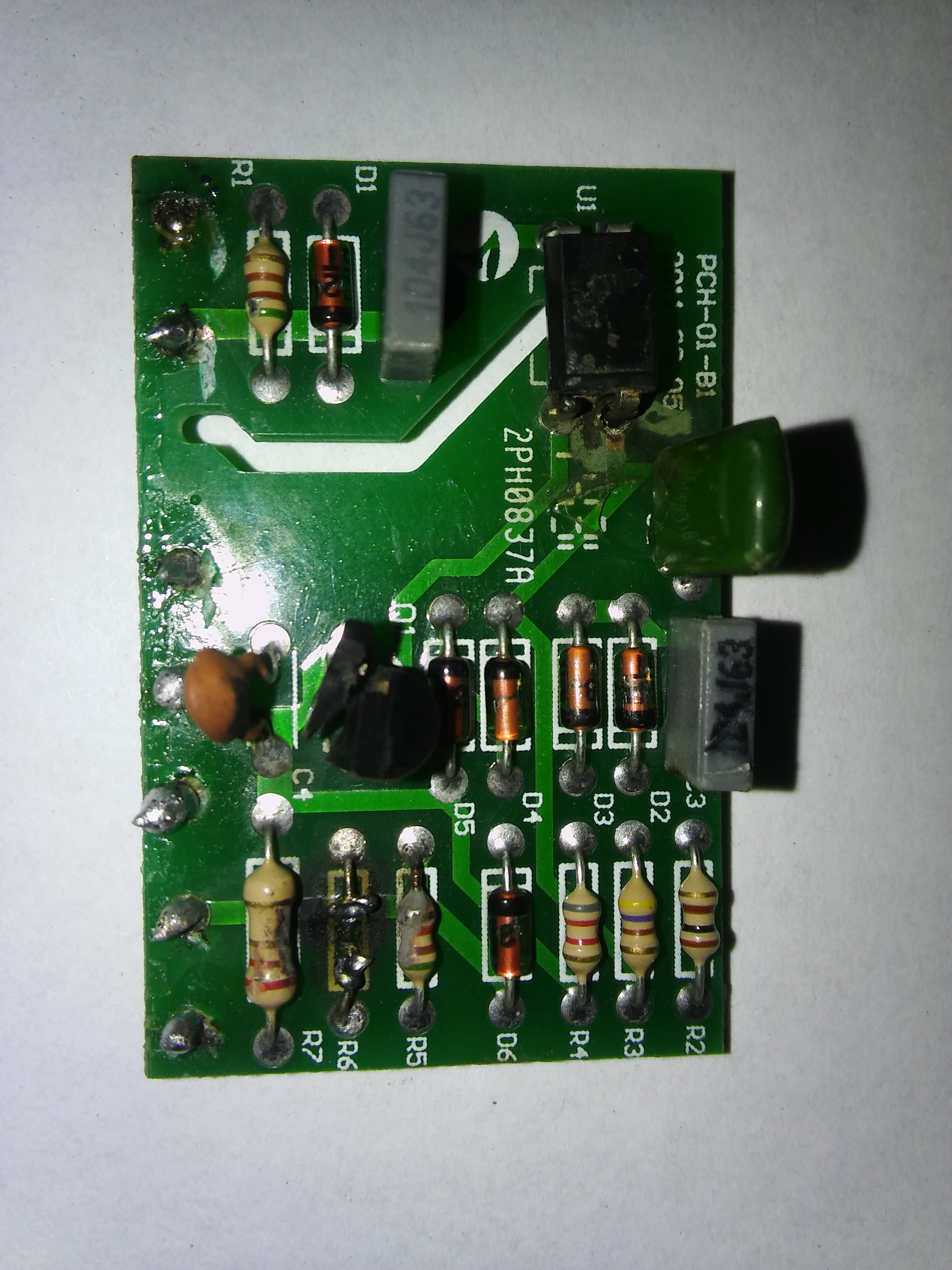 Jaka rezystancja rezystora R6 w spawarce IDEAL V-ARC 201 PRO?