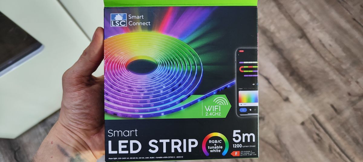 Dlaczego taśma LED RGB/C white źle działa po lutowaniu?