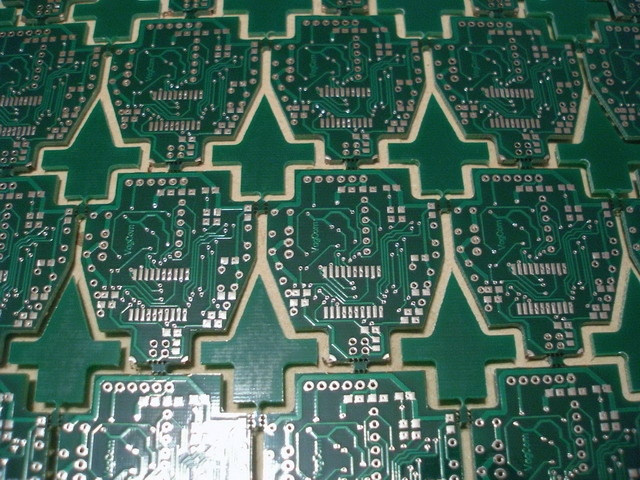 Sprzedaż PCB dwuwarstwowych do VAG-COM 704/805 z darmową dostawą