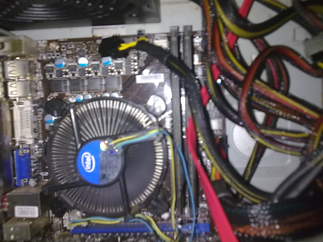 Intel Pentium Dual Core G860 - Czy mój procesor się przegrzewa?