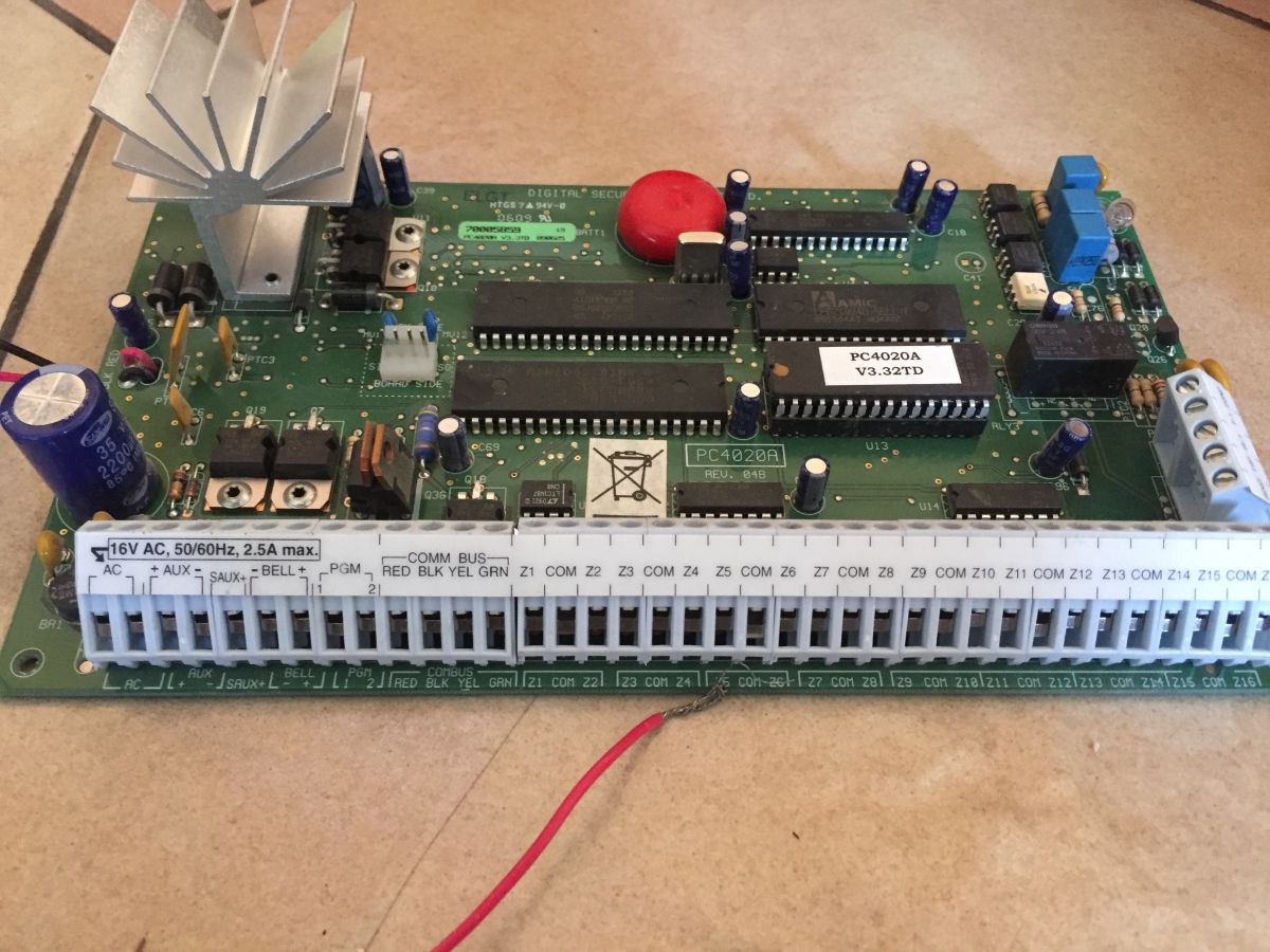 [Sprzedam] Centrala alarmowa DSC PC4020A serii Maxsys 16 linii