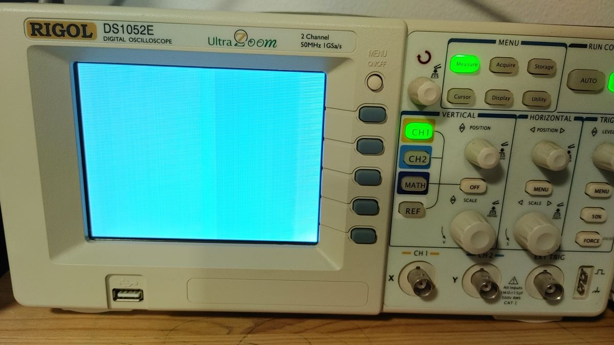 Rigol 1052E - zakłócenia na wyświetlaczu po 5 minutach działania