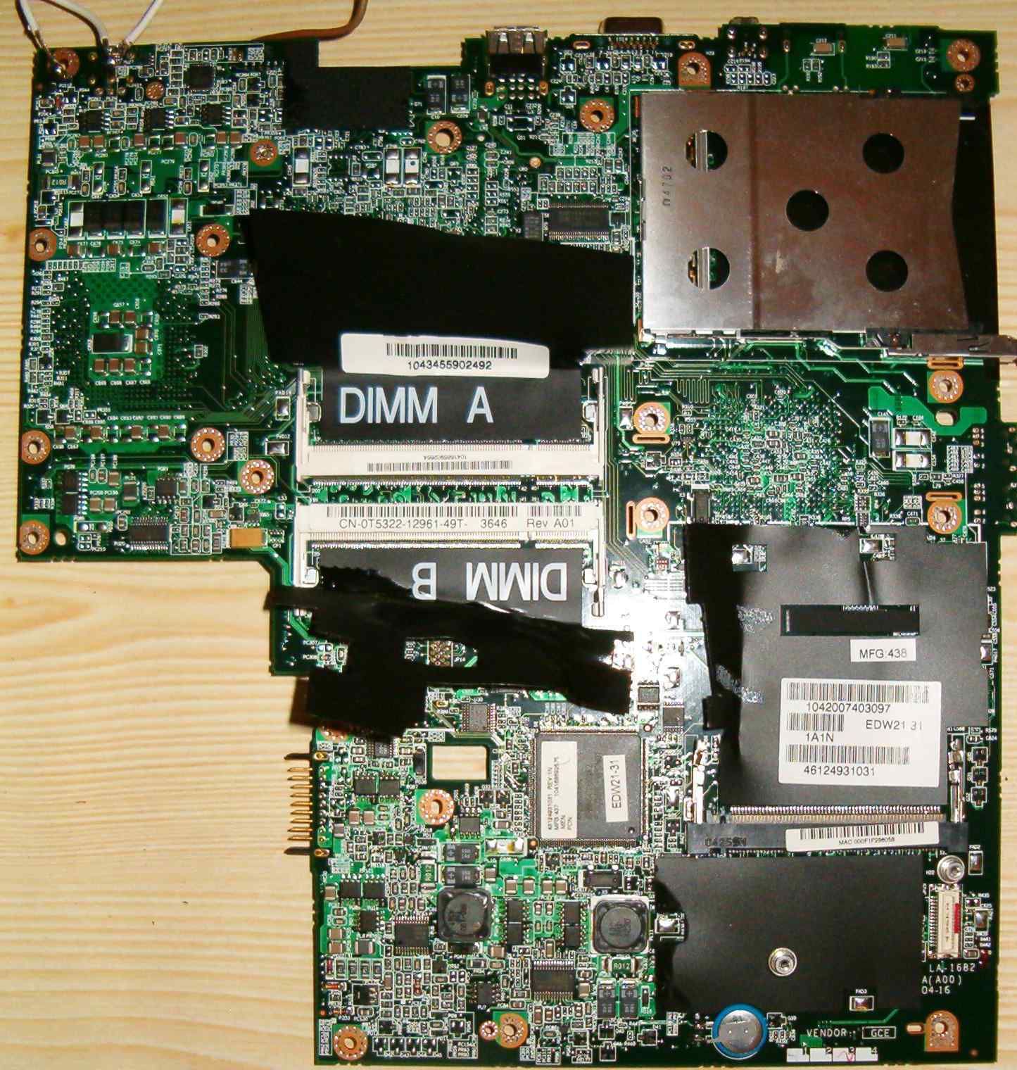 Laptop Dell Inspiron 5160 - nie odpala, problem z płytą gł.