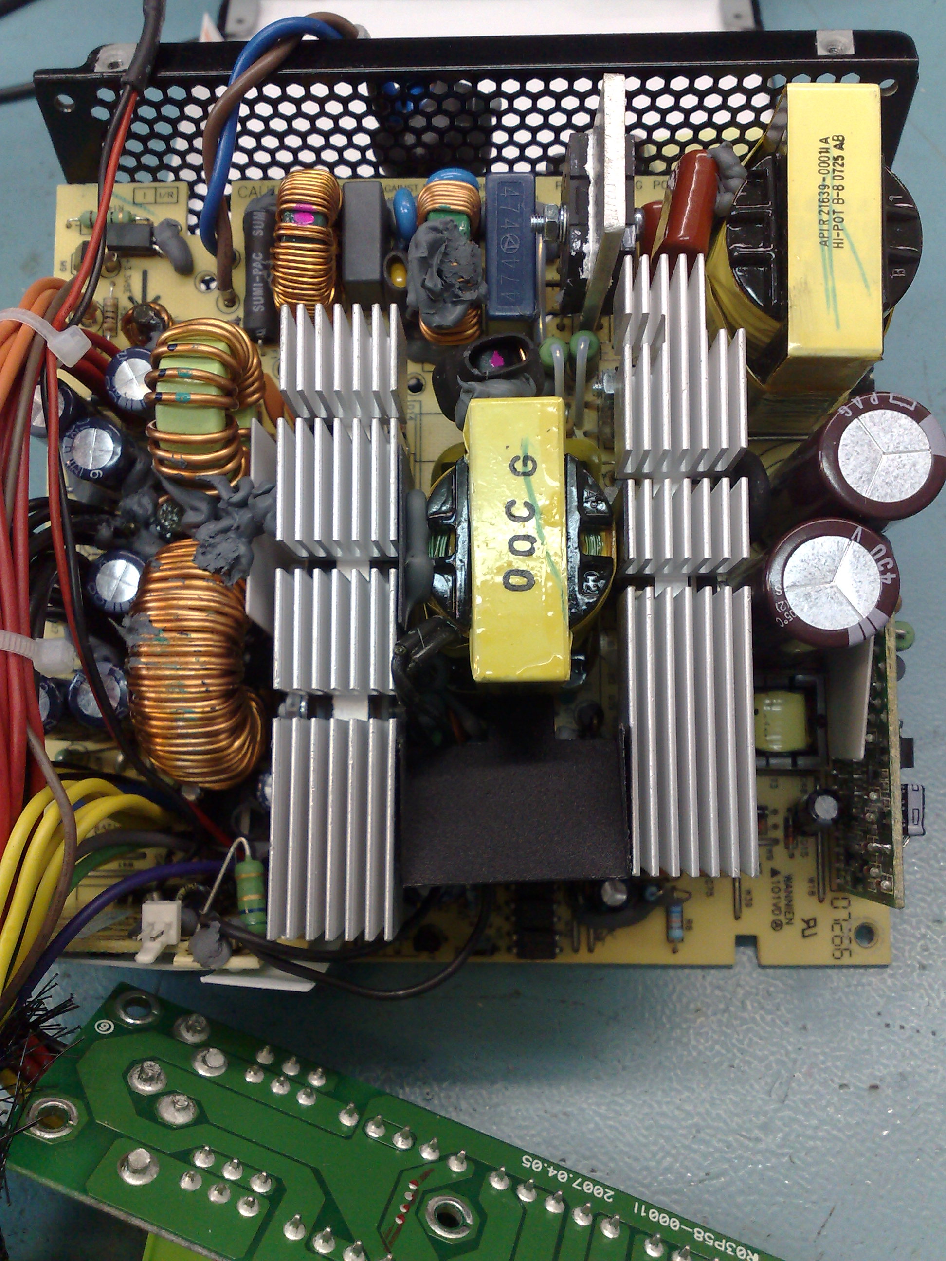 Cooler Master - Real Power M520 model: RS-520-ASAA-A1 520W