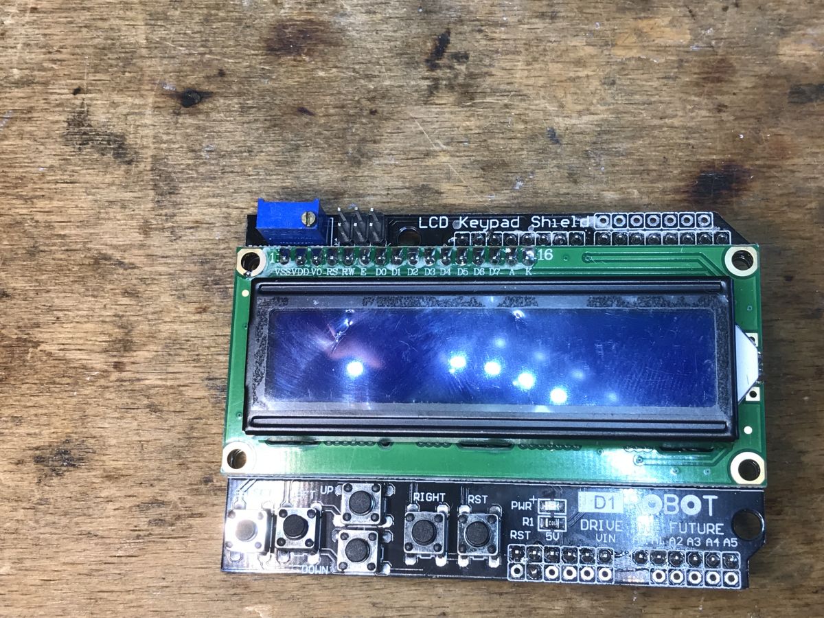 Arduino R4 WiFi i D1Robot LCD Keypad Shield - uruchomienie, menu, tutorial