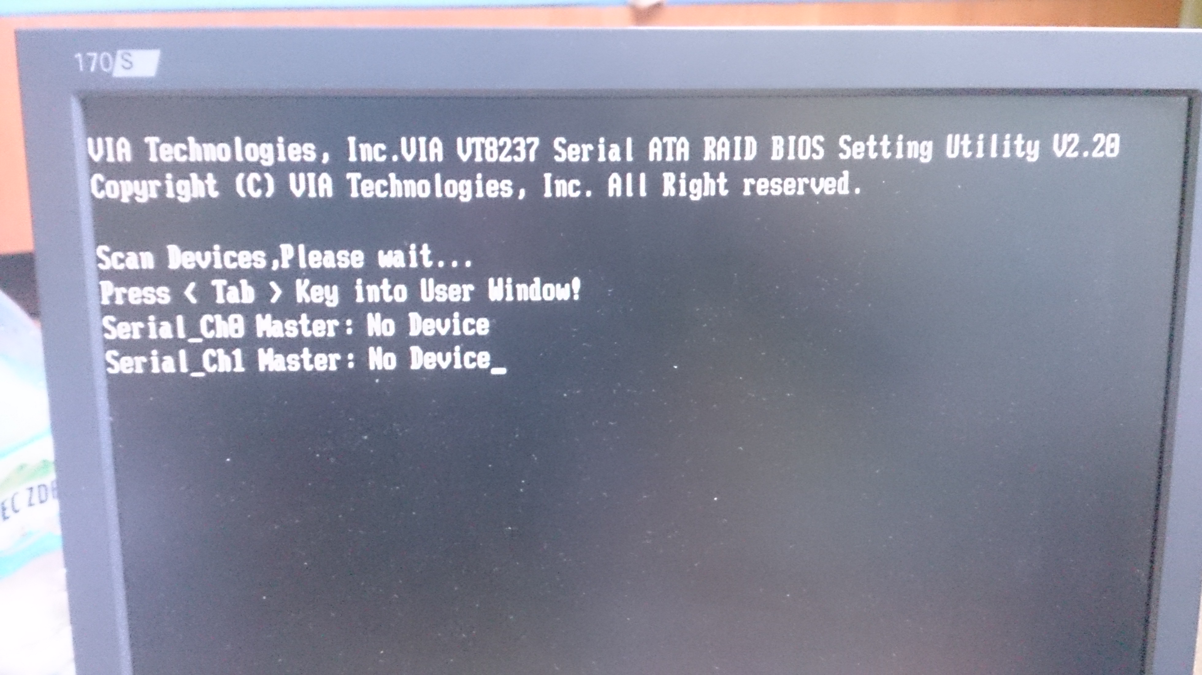 Bios/dysk, Reboot and select proper boot device or insert boot media in ...