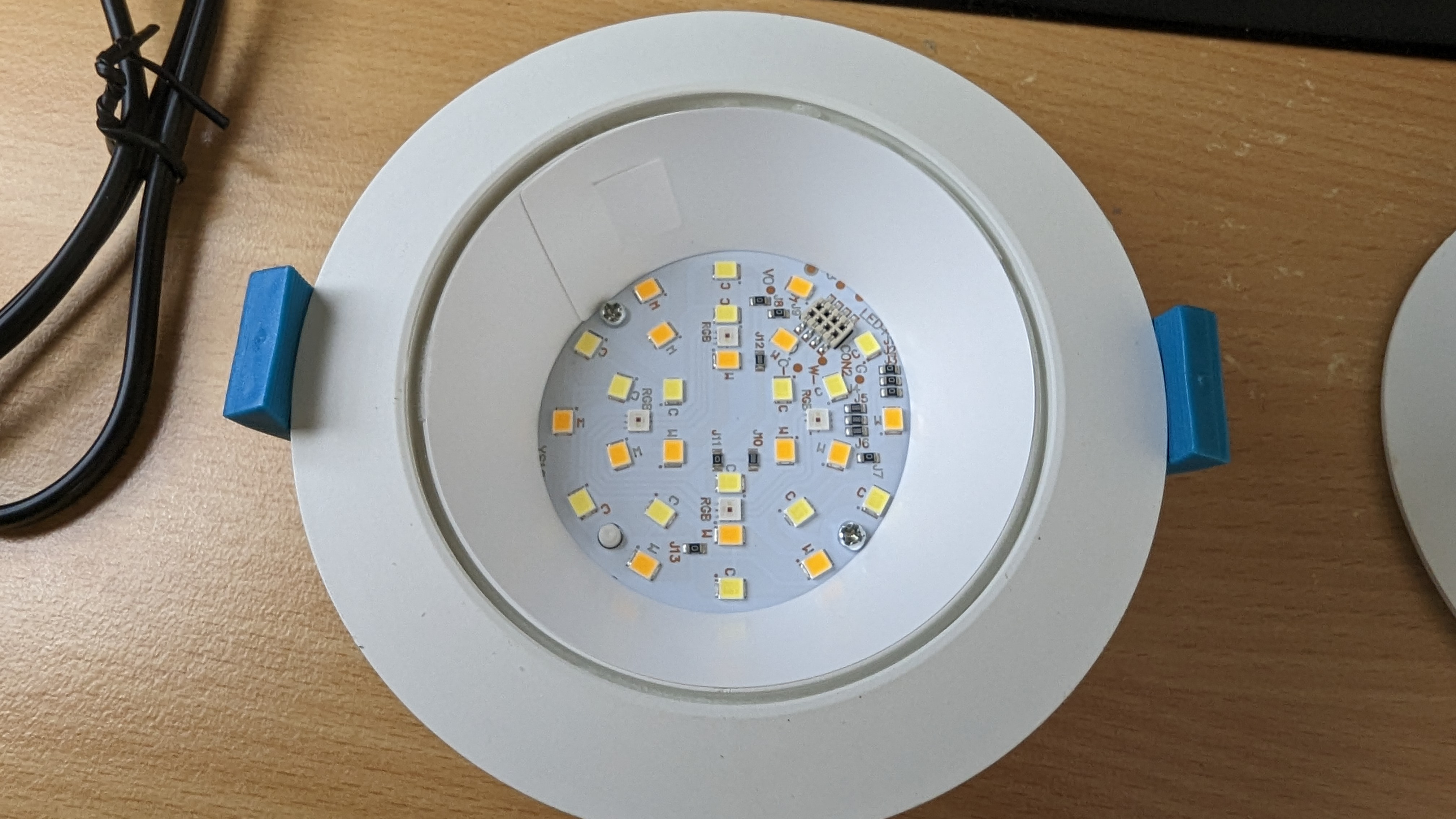 [BK7231T/WB2L] CasaLife RGB Smart LED Downlight from ALDI Australia ...