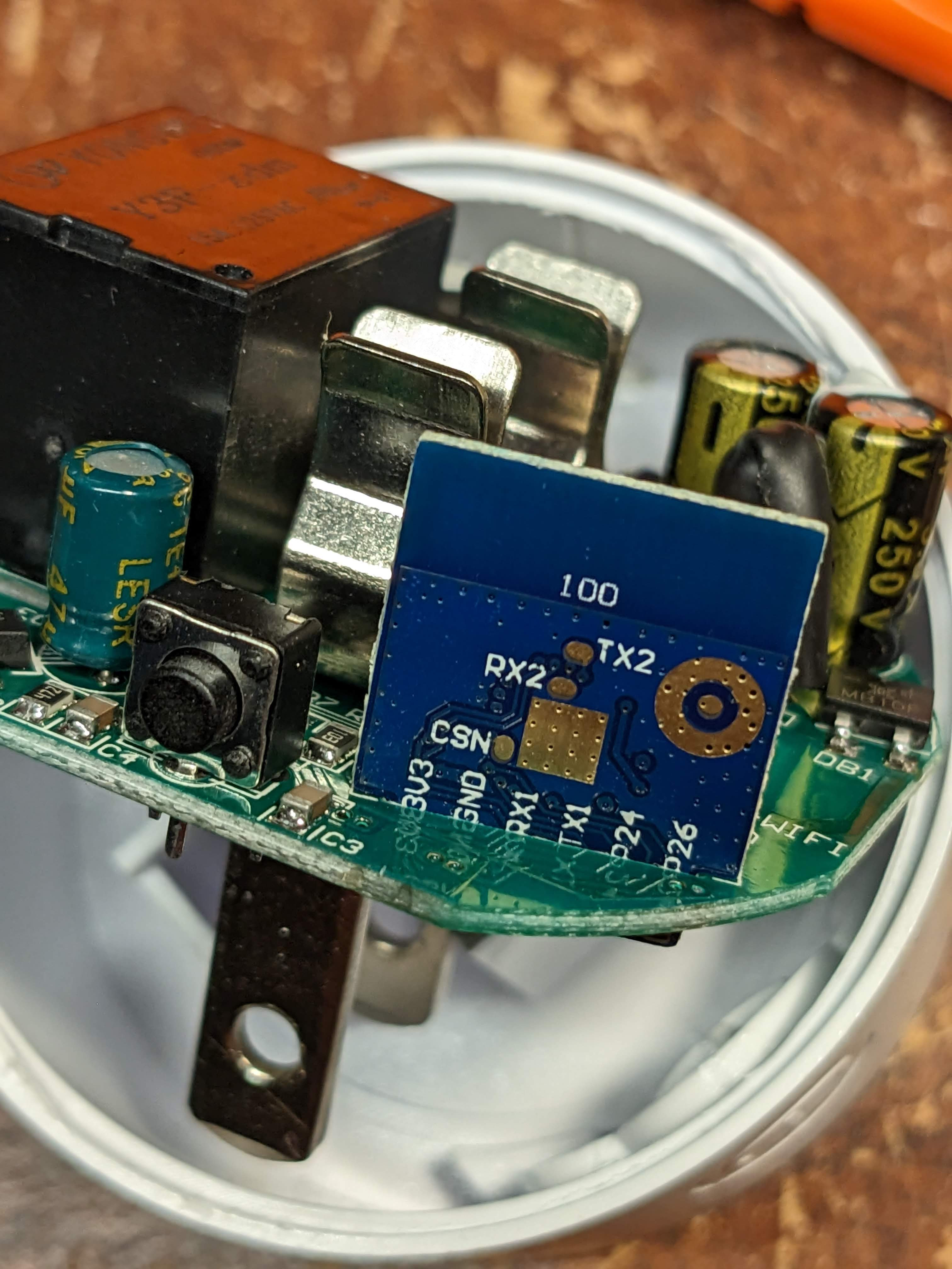 [BK7231N/CB2S] Flashowanie wtyczki mini KMC 30153, szczegółowa ...