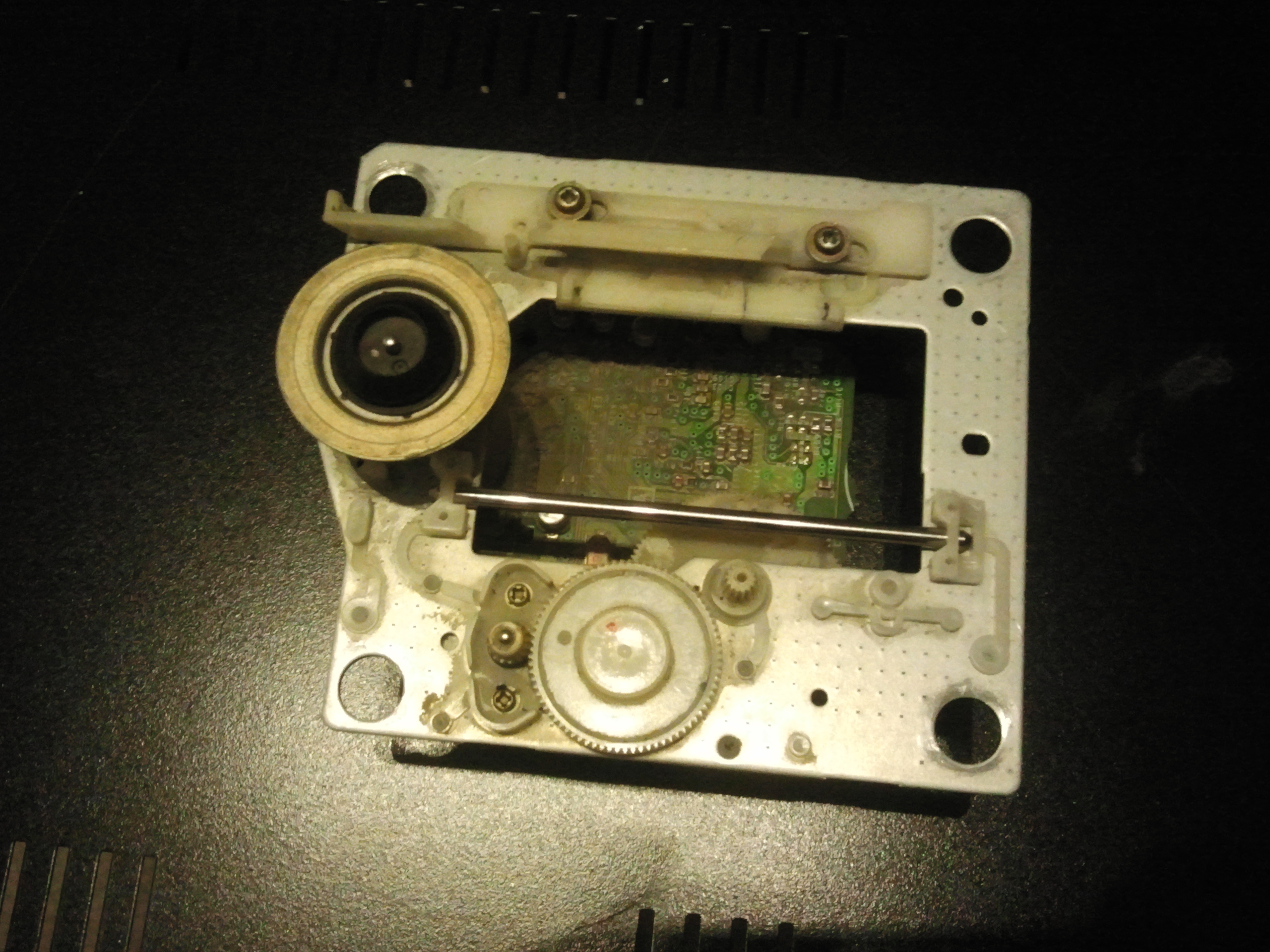 Sony MHC-RX70 - płyta się nie kręci po wymianie lasera KSS213B