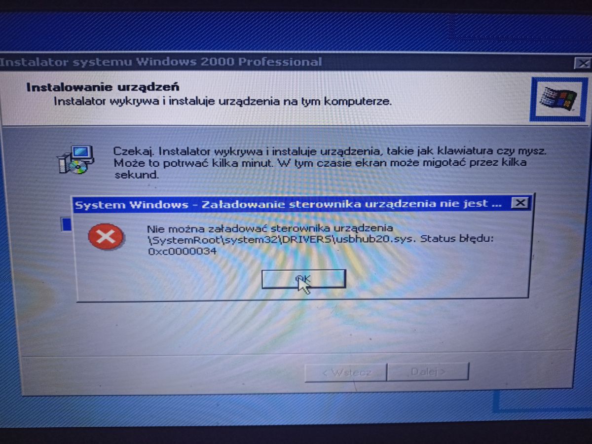 Błąd przy instalacji Windows 2000 na laptopie Dell - jak naprawić?
