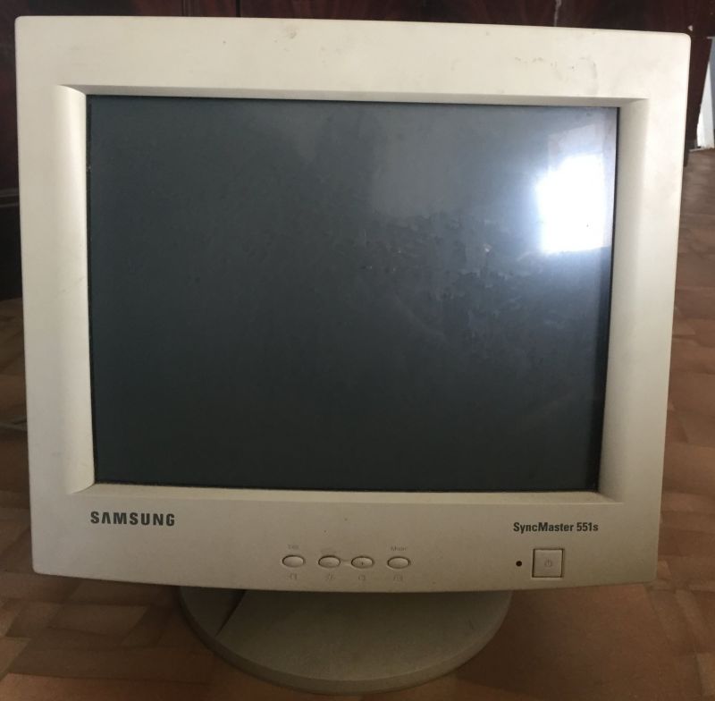 [Kupię] monitor CRT Samsung 15", model SyncMaster 551v lub SyncMaster551s