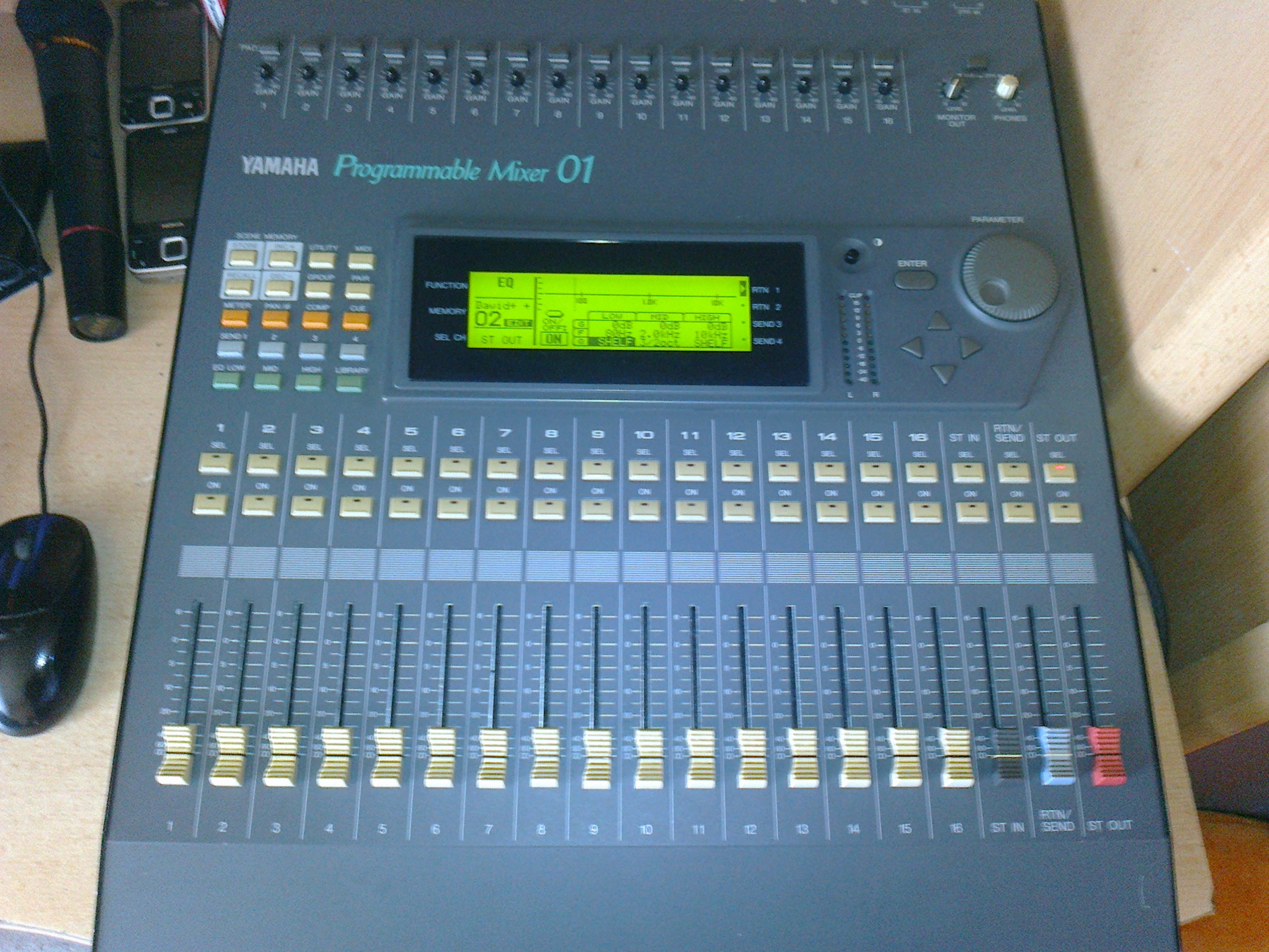 [Sprzedam] cyfrowy mixer yamaha pro mix 01 - elektroda.pl