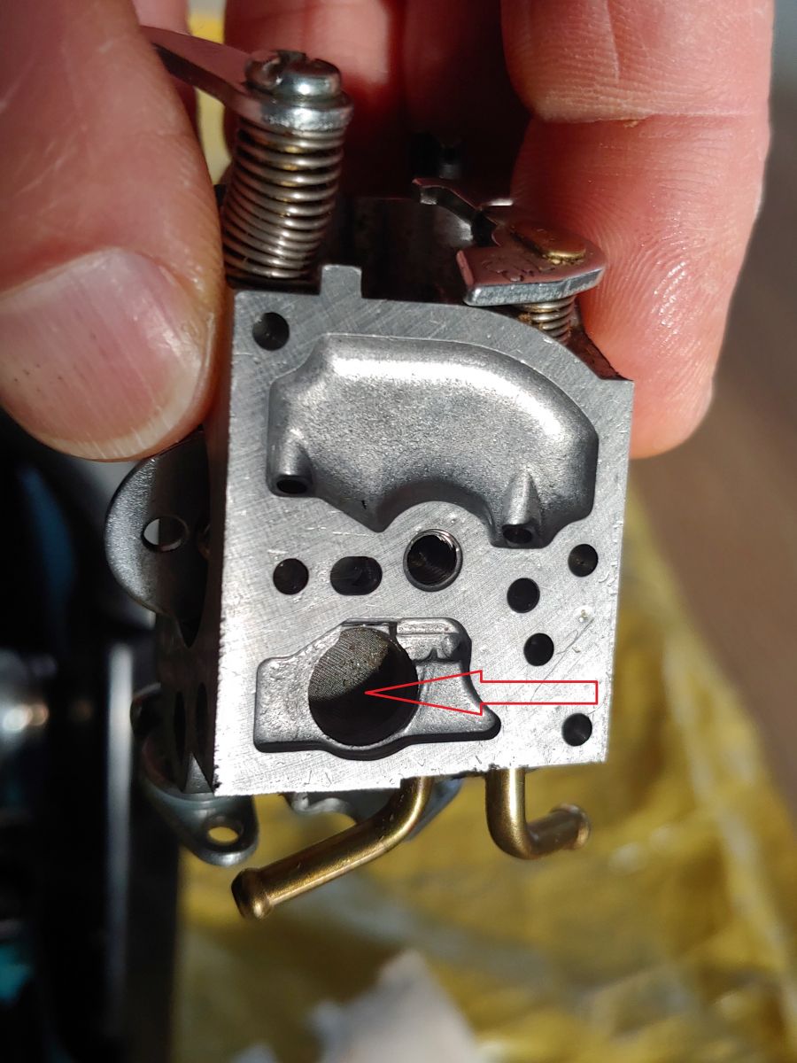 Makita ES3200S - Problem z uruchomieniem piły spalinowej.