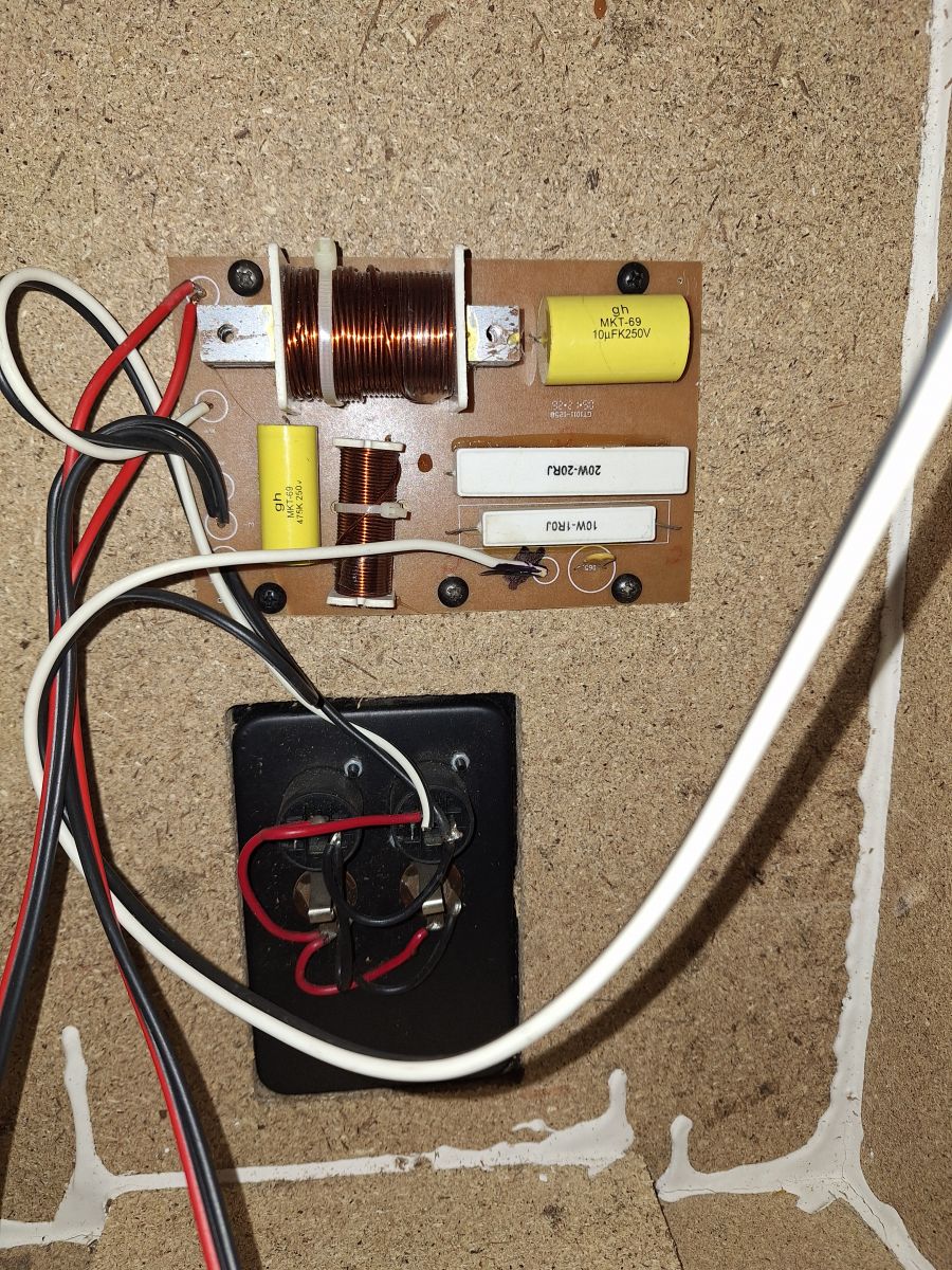 Jakie głośniki wybrać do kolumn RELOOP RSP-30 zamiast uszkodzonych?