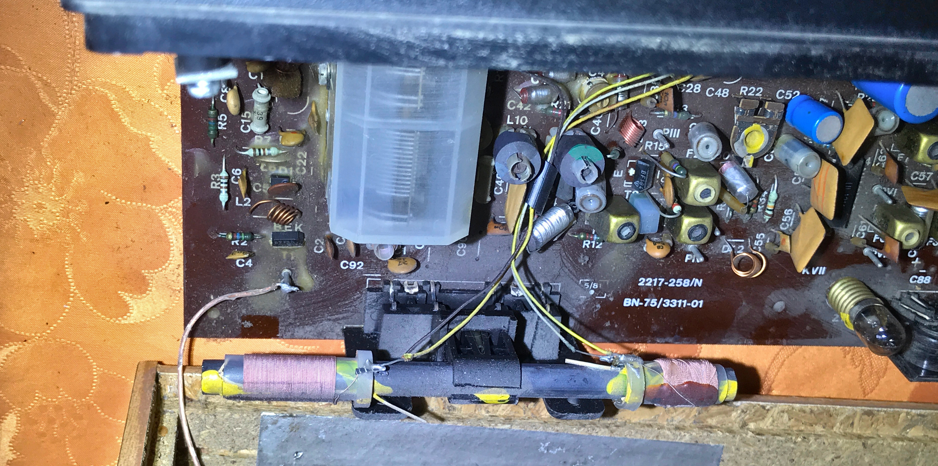 Unitra Diora "Beskid" DMP-411 - interior, photo gallery, diagram