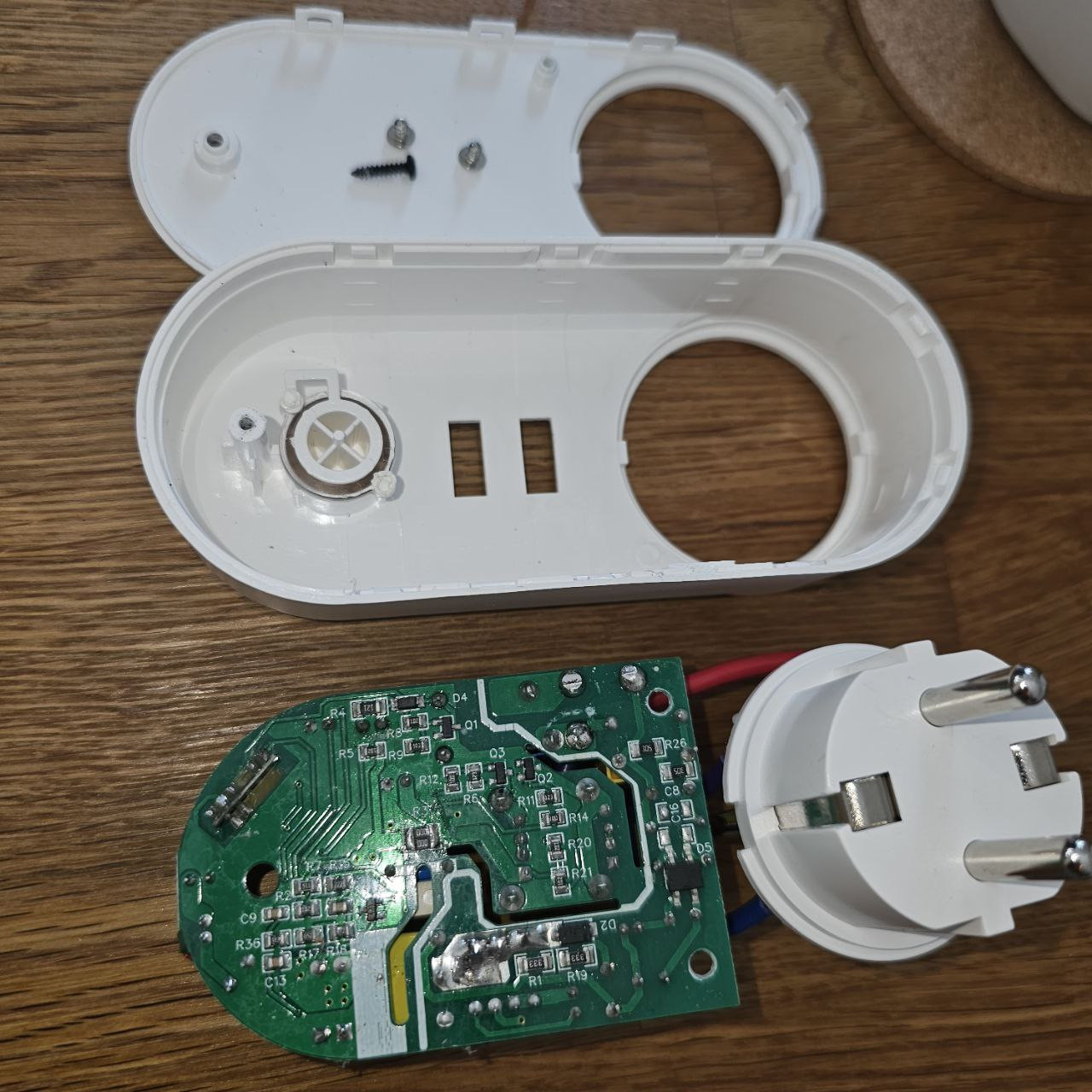 [BK7231N/BK7231T/CB2S] Tuya LSPA2 Wi-Fi Smart Plug 16A ЕС AU UK + 2.1A ...