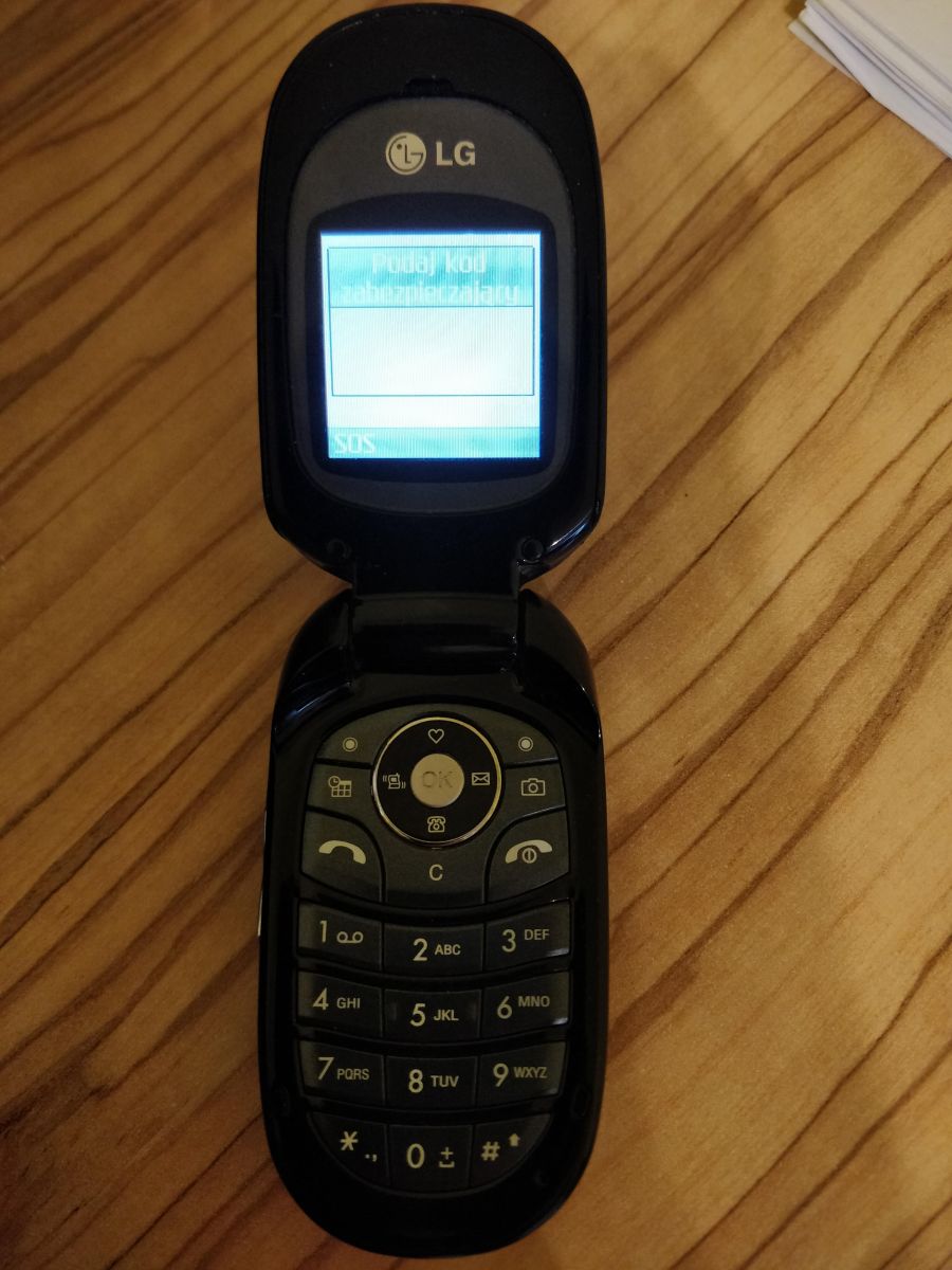 [Rozwiązano] LG KG225 - jak usunąć hasło telefonu lub SIMLOCK?