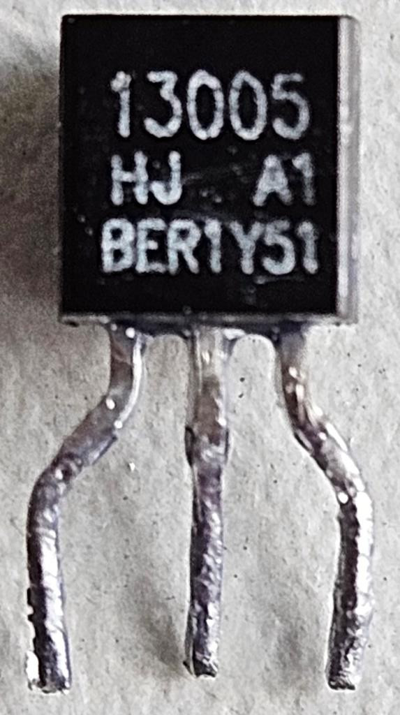 Identyfikacja elementu 13005 w obudowie TO-92 w zasilaniu przetwornicy ...