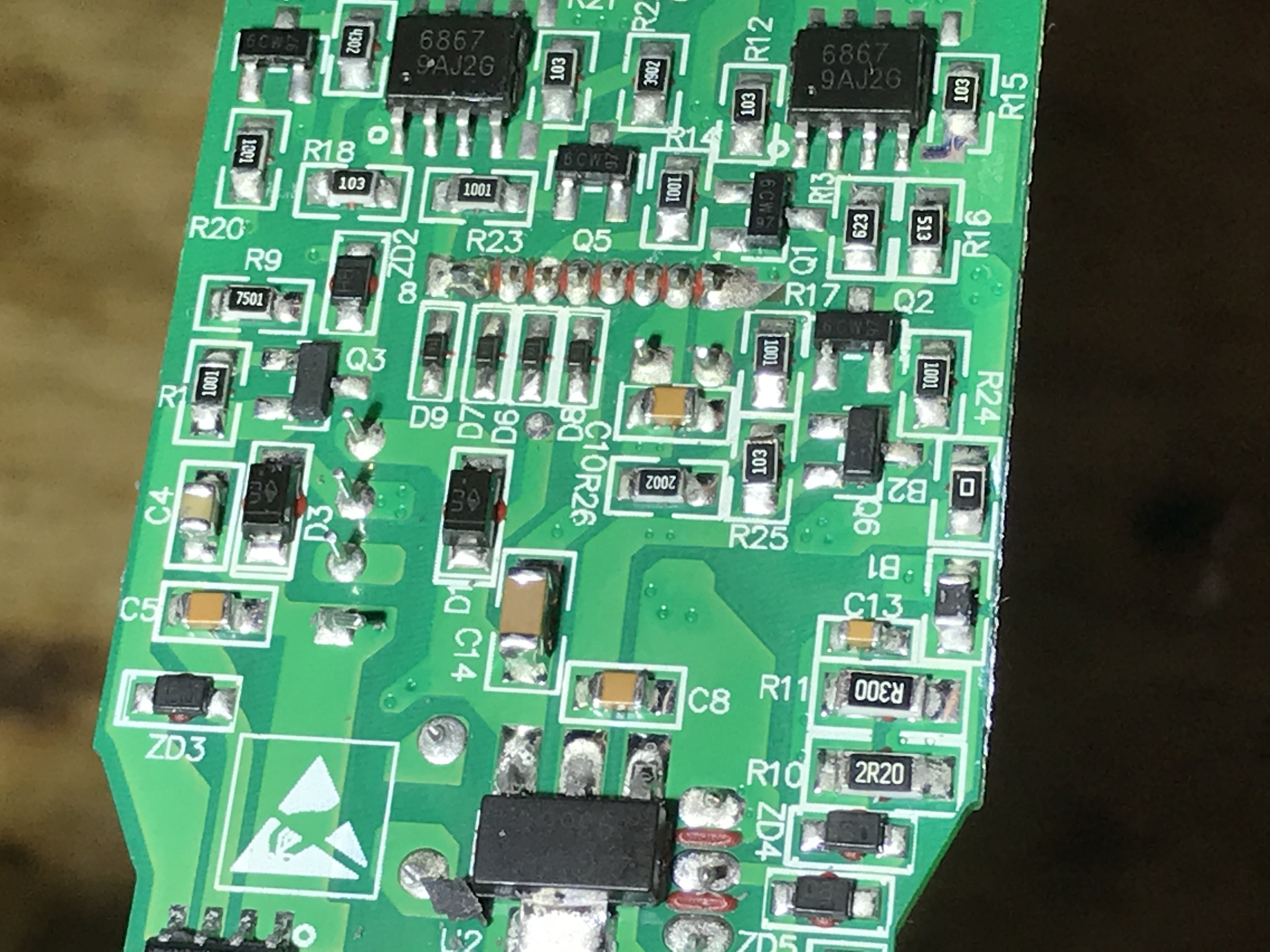 Wnętrze Yeelight YLDP02YL - integracja z Home Assistant - nowy moduł WiFi