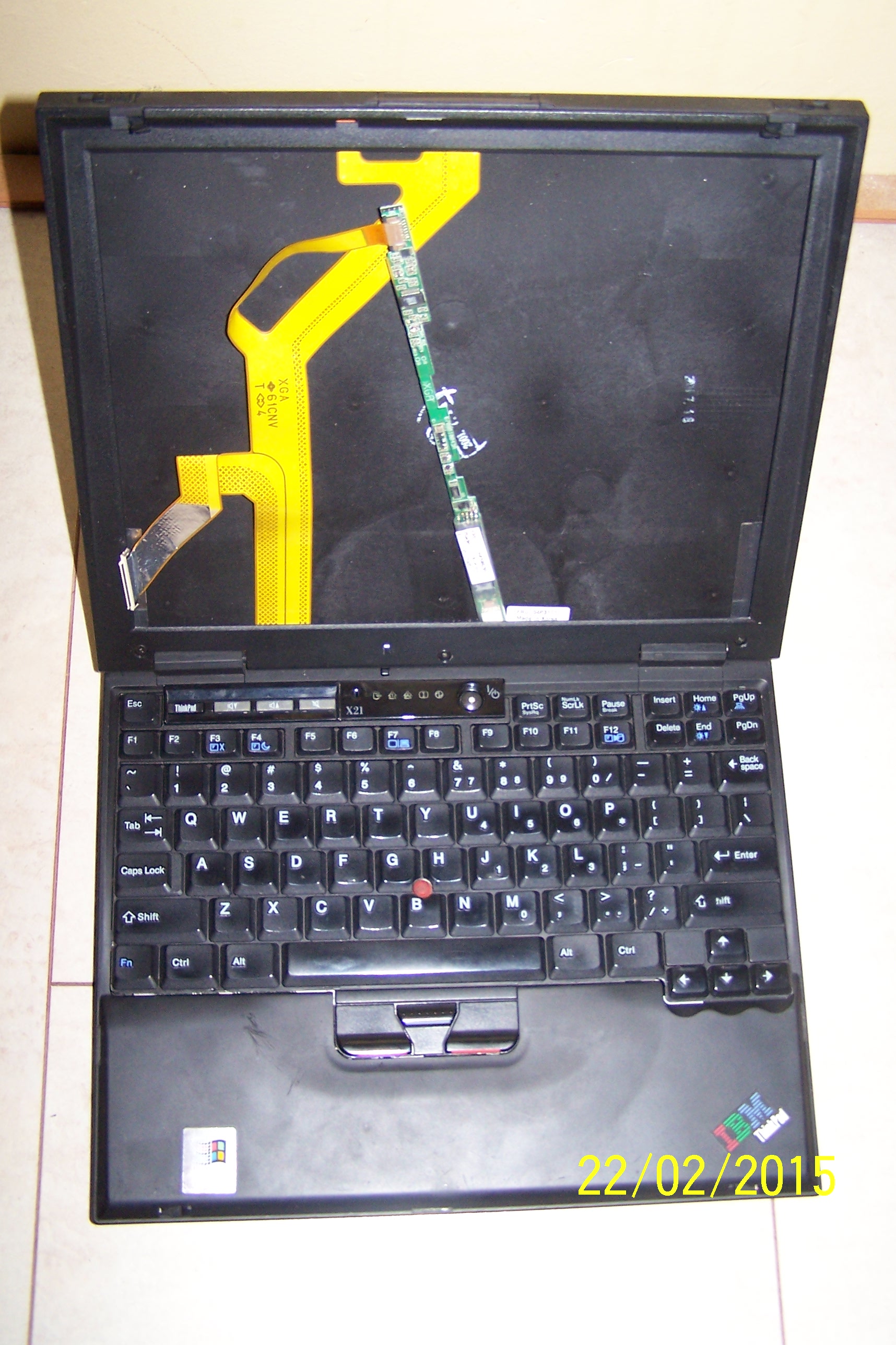 [Sprzedam] IBM ThinkPad X21 bez matrycy - elektroda.pl