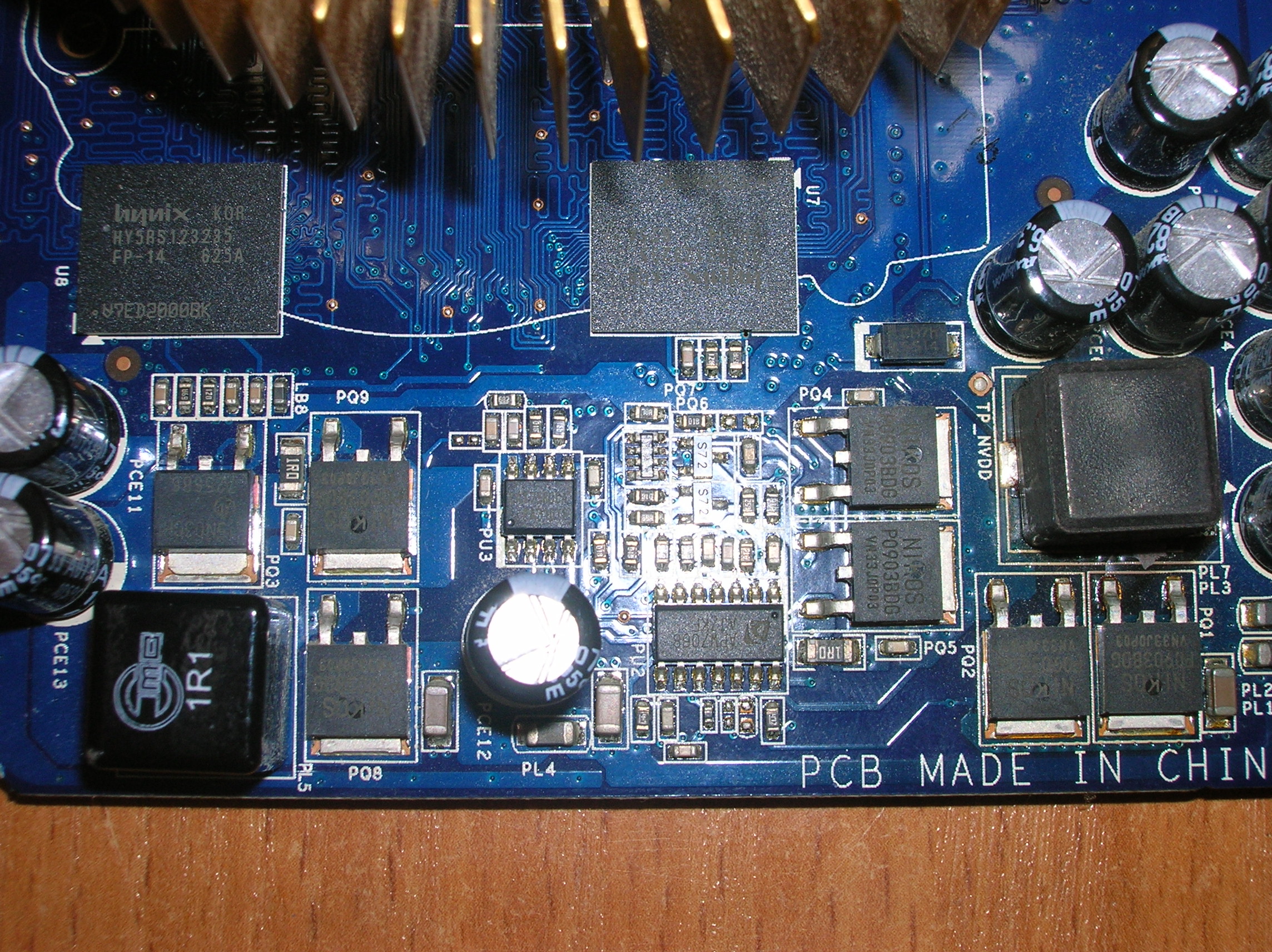 Jak naprawić spaloną cewkę TRIO R68 na karcie Asus 8600GT?