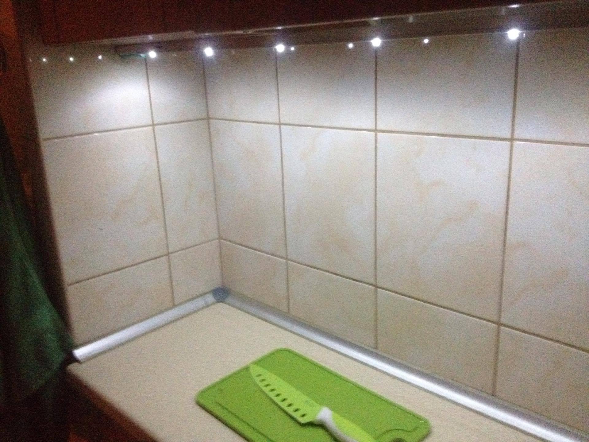 DIY Listwa LED do oświetlenia blatu kuchennego z Arduino Nano