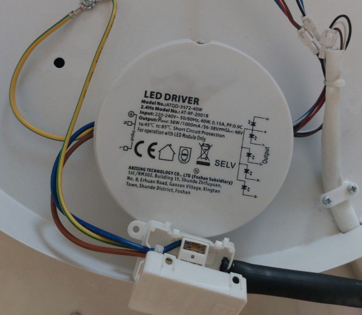 Lampa LED - transformator strzelił - przyczyna i czy da się naprawić?