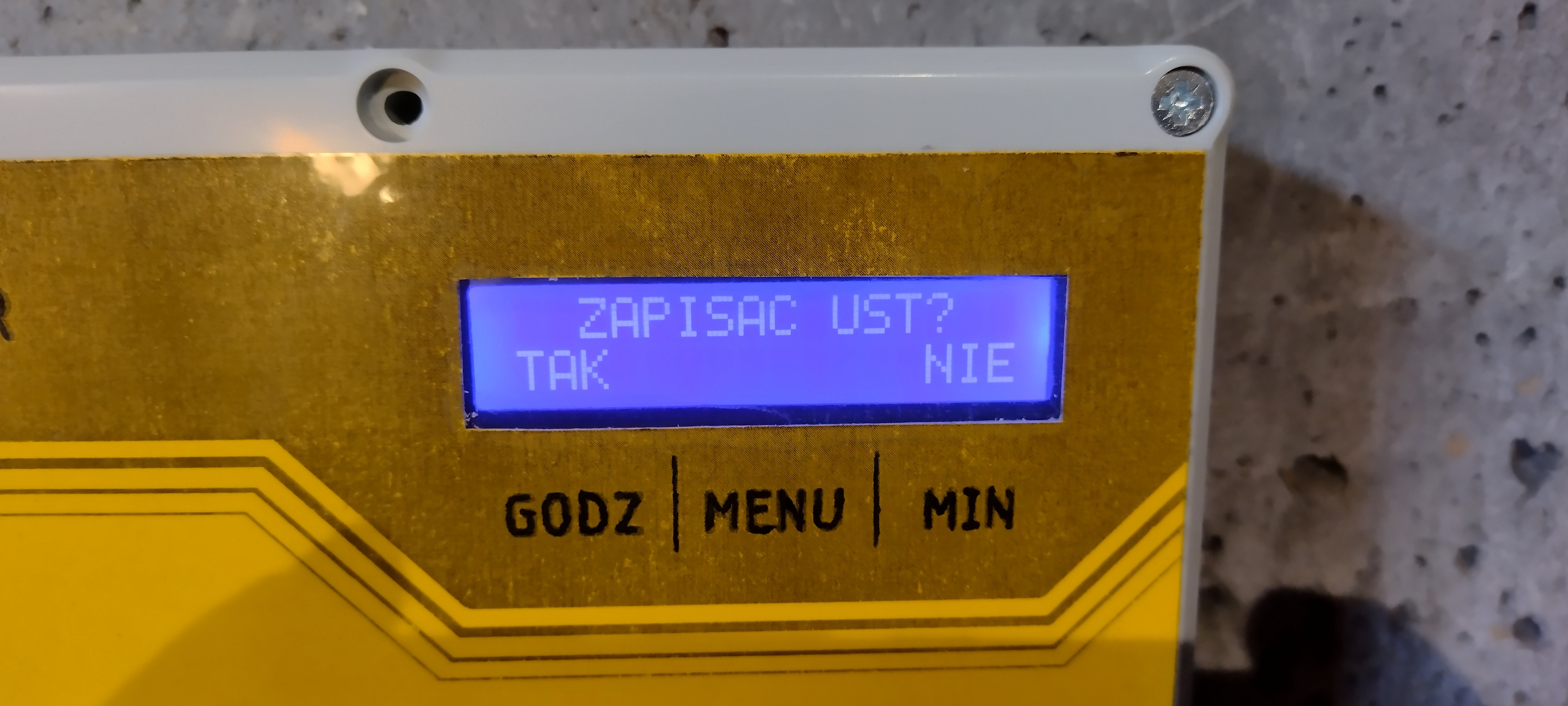 Two-channel timer with Atmega 328 and DS1307 for circulating pump and external lighting