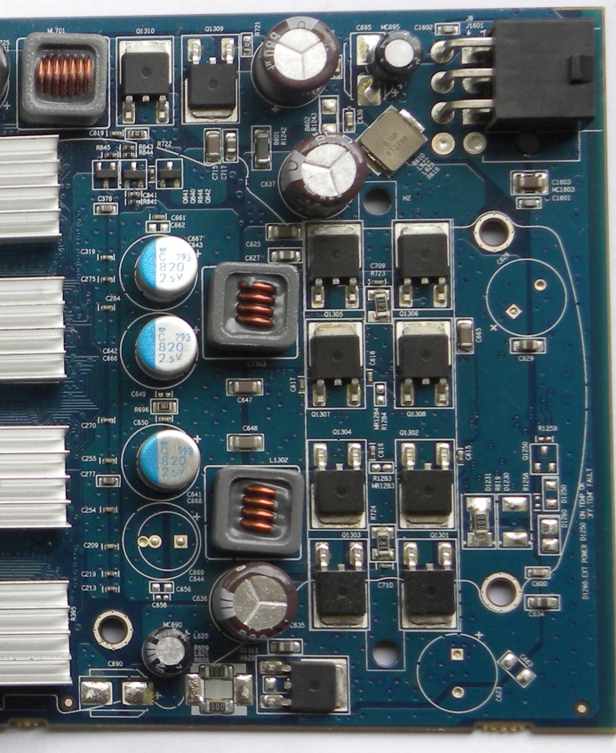 [Rozwiązano] SAPPHIRE HD3850 - brakujące elementy na tylnej części PCB.